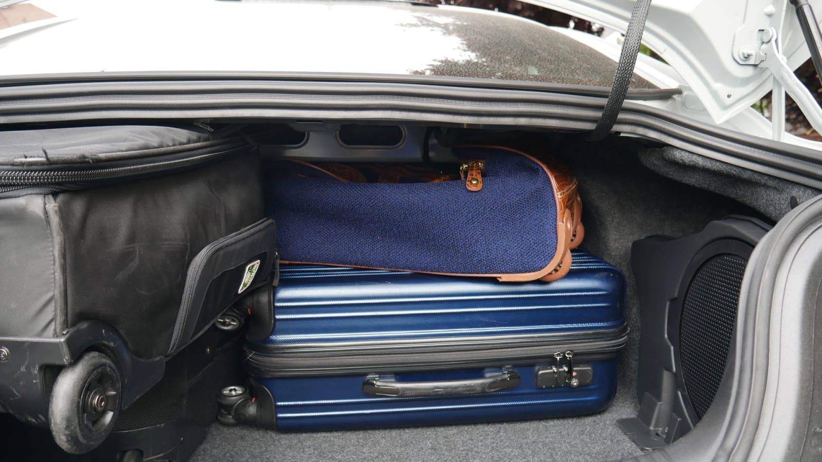 Ford Mustang (2015-2023) Luggage Test: How big is the trunk? - Autoblog