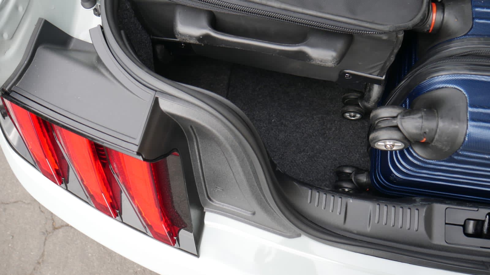 Ford Mustang (2015-2023) Luggage Test: How big is the trunk? - Autoblog