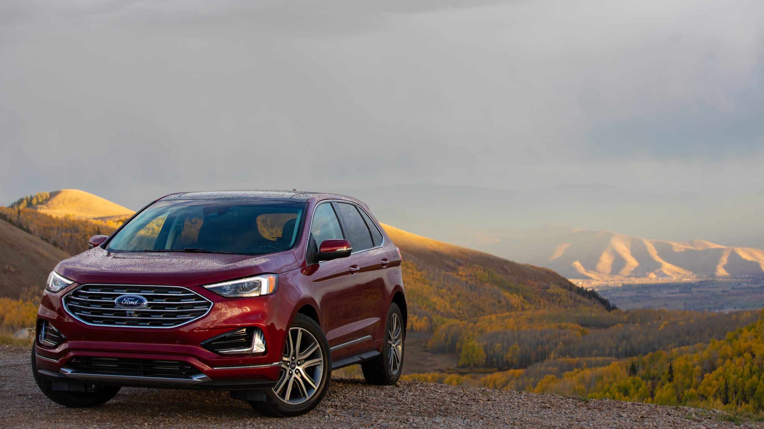 2019 Ford Edge Drivers' Notes Review | Testing the middle child