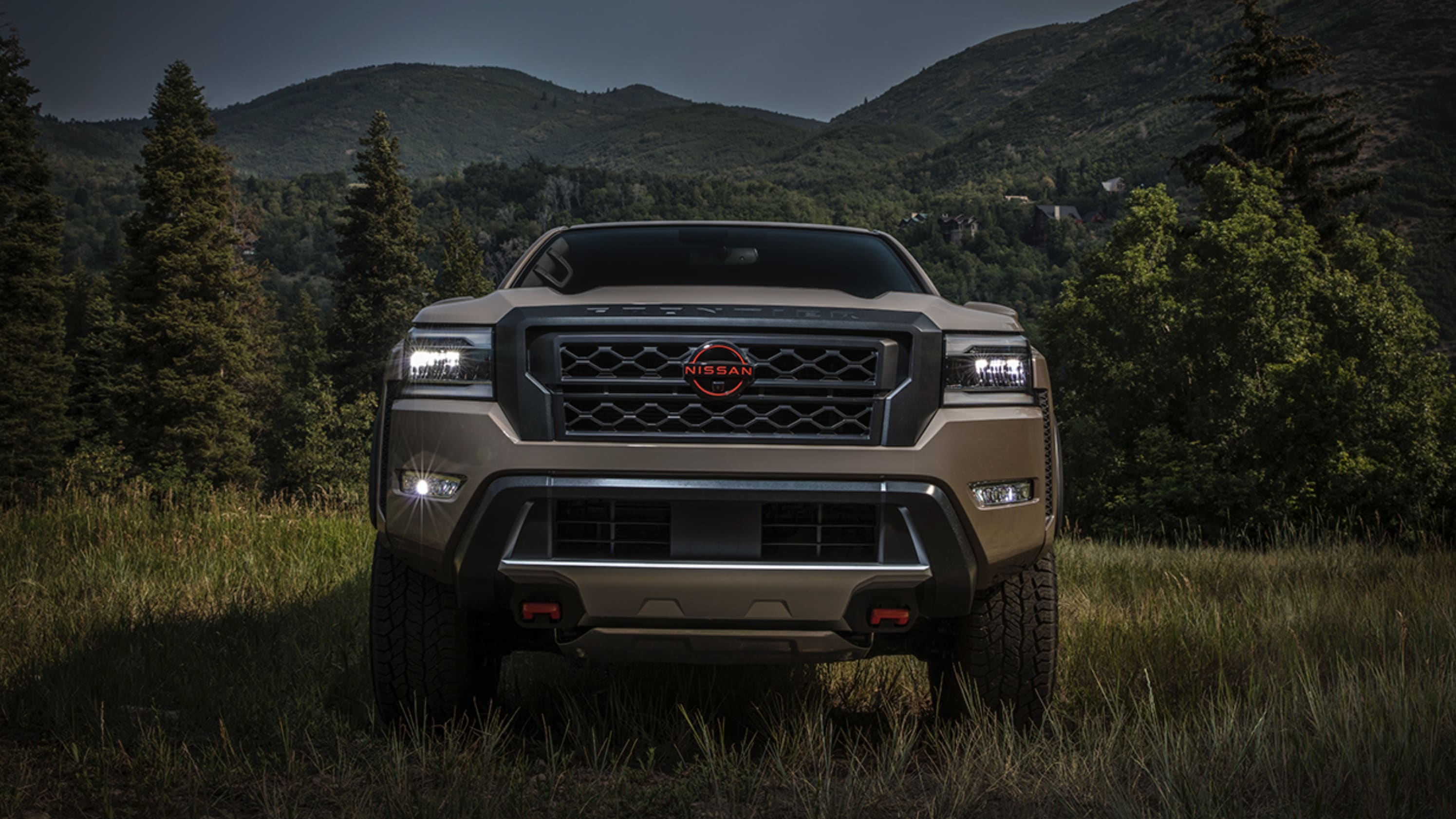 Toyota Tacoma TRD Pro vs Nissan Frontier PRO-4X: Off-Road Awesomeness ...