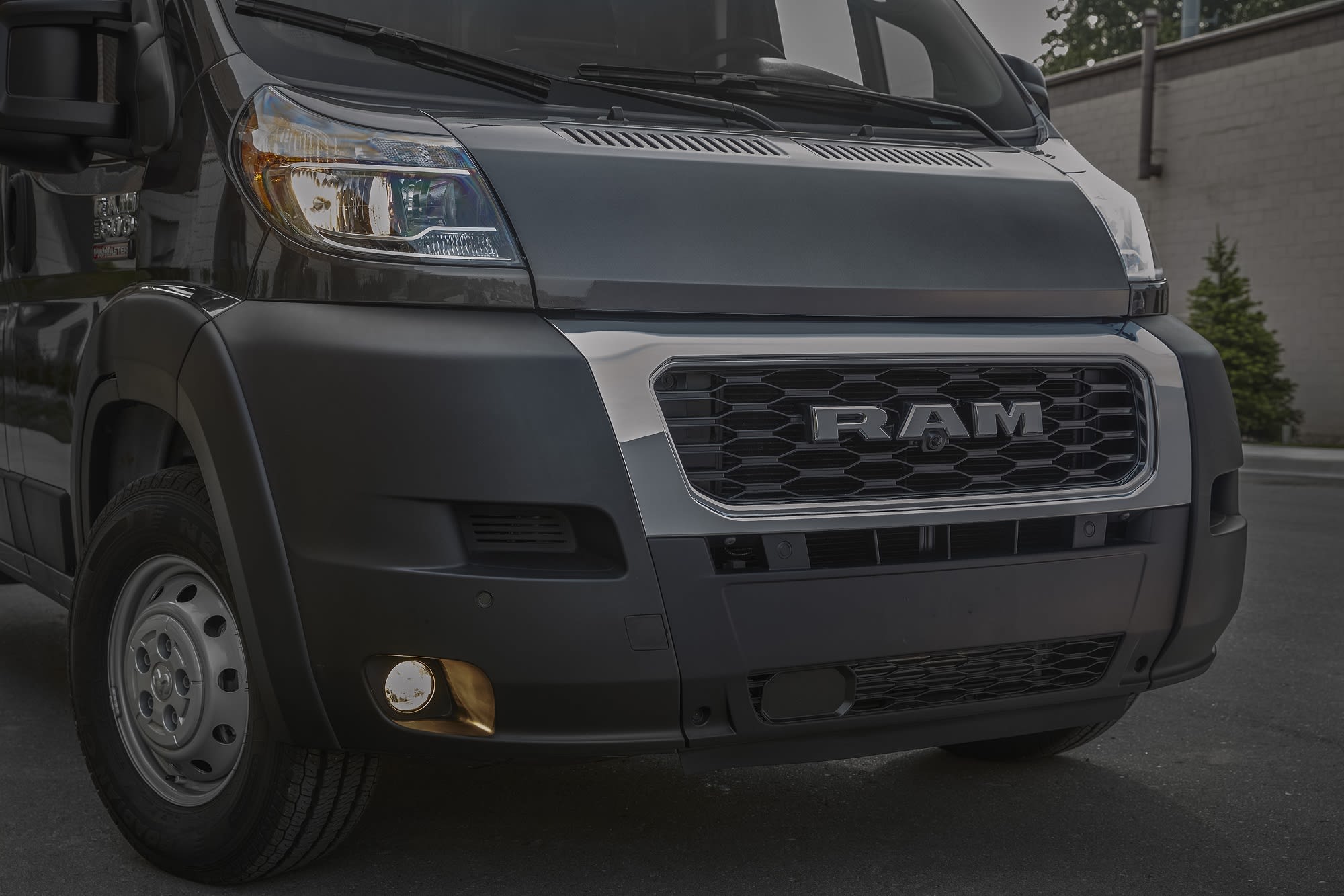 Ram ProMaster enters 2022 with tech upgrades and a new transmission ...