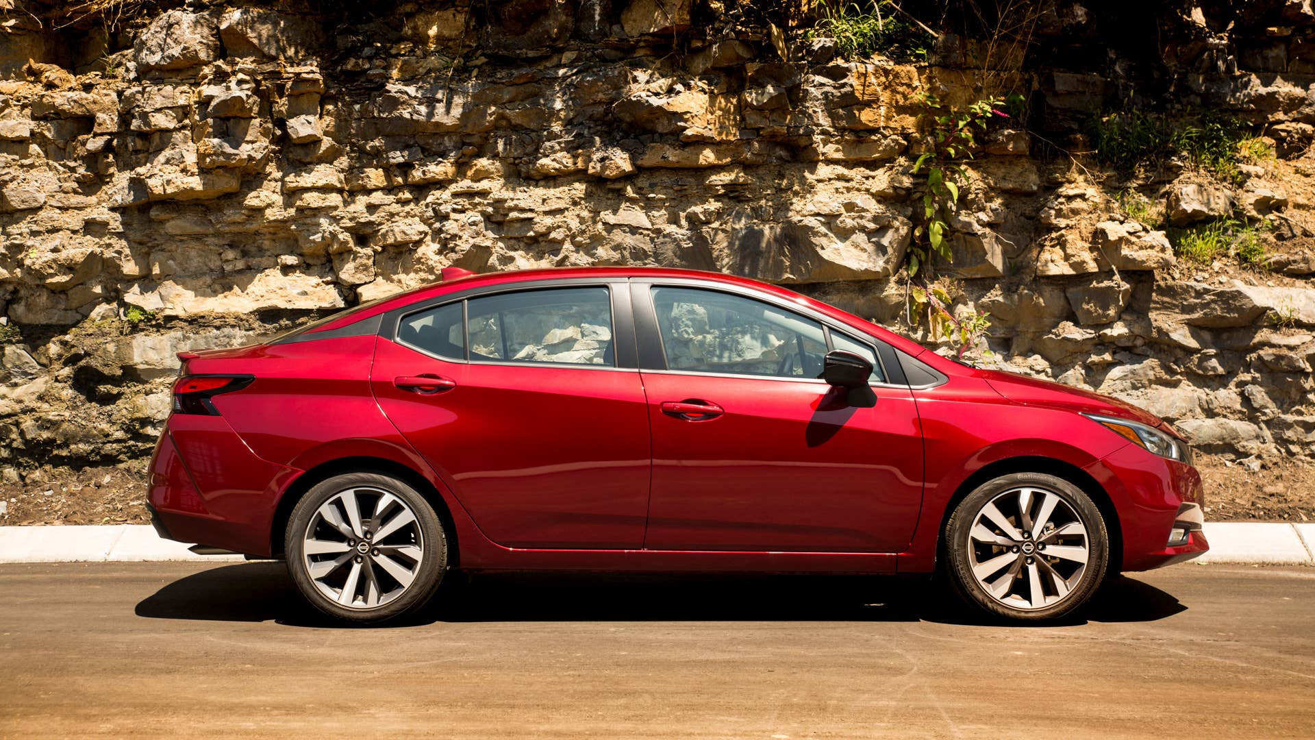 2020 Nissan Versa Drivers' Notes | A castaway no more - Autoblog