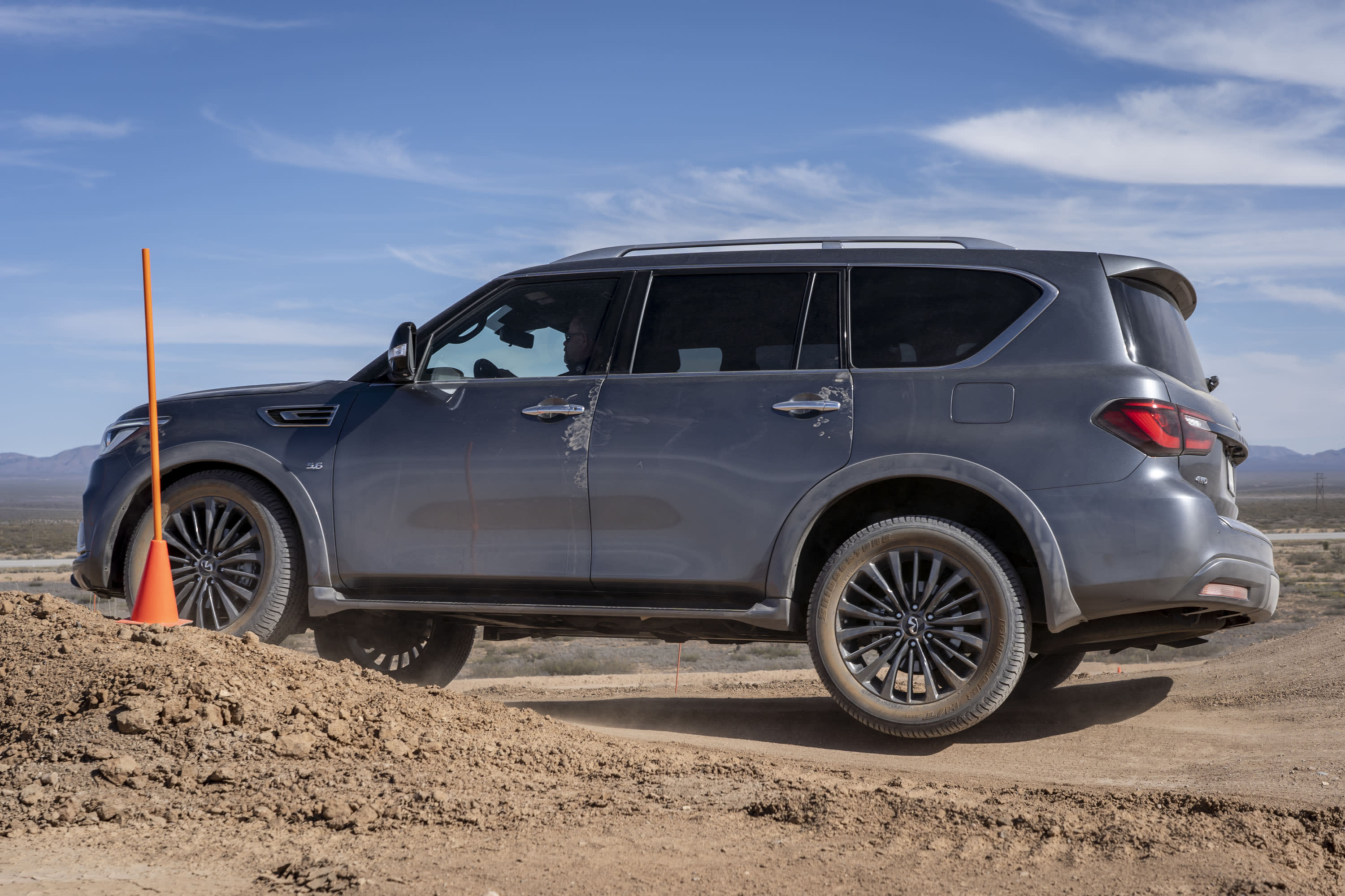 2020 Infiniti QX80 refreshes its cabin, adds tech and safety features ...