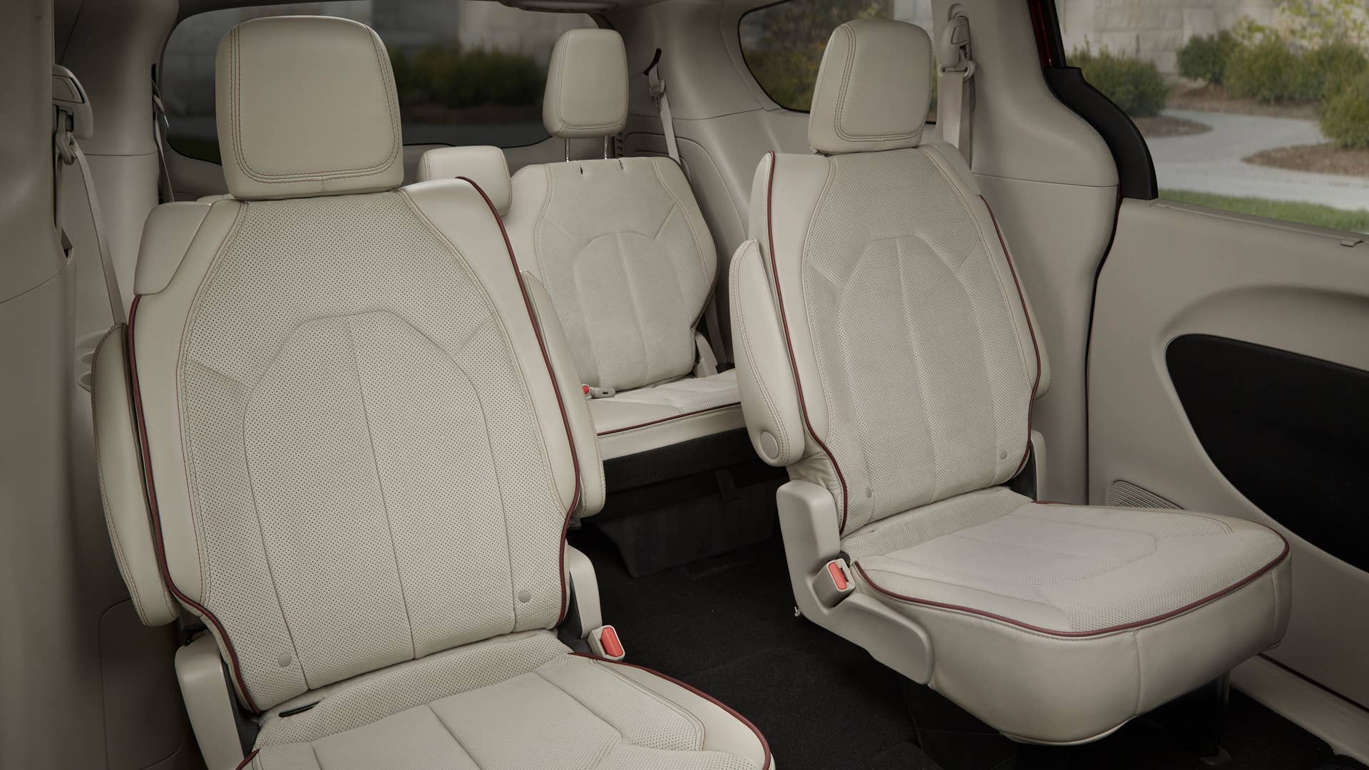 Are Chrysler's Stow 'N Go seats really that great? - Autoblog