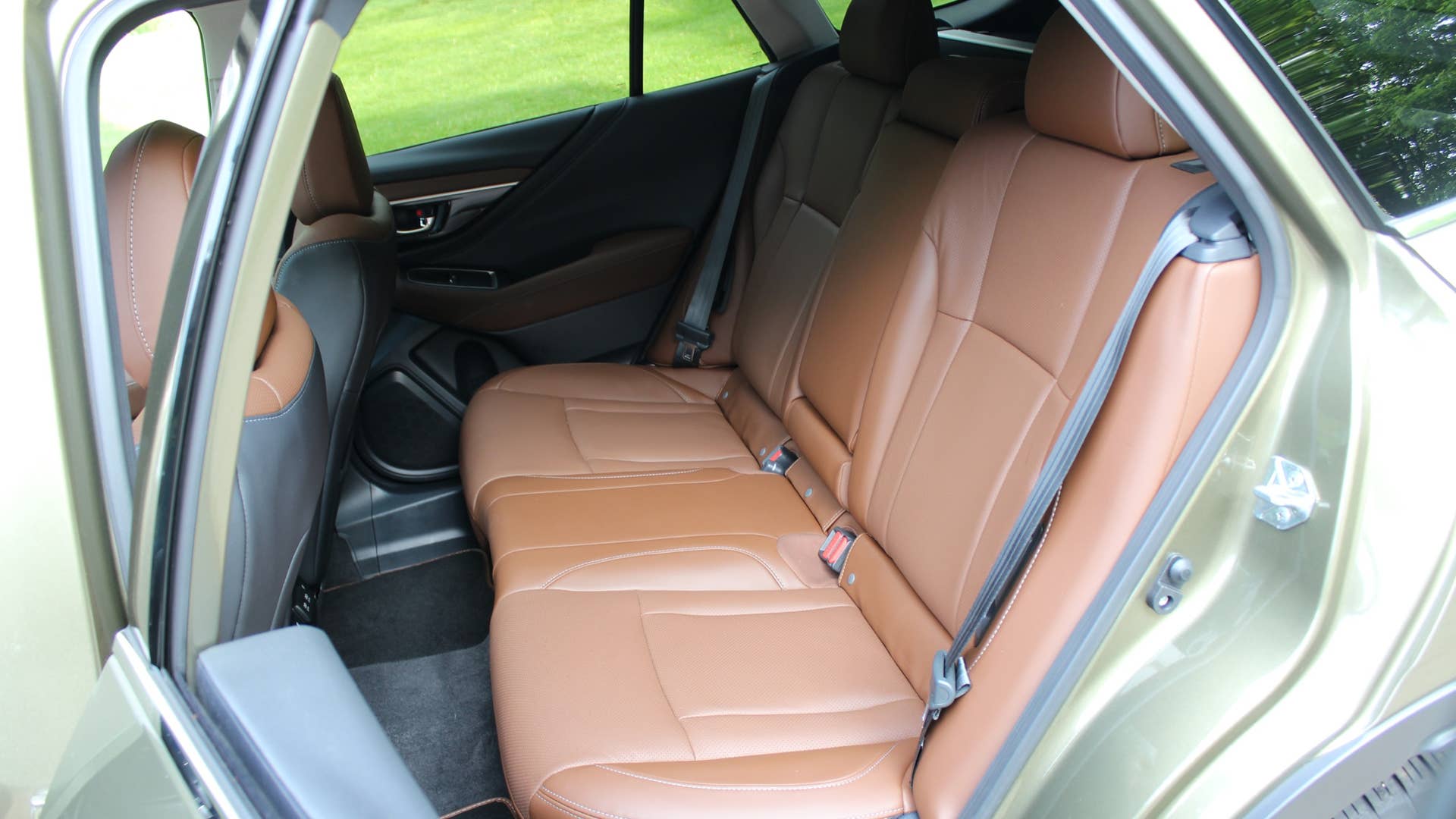 Which Subaru for you? Comparing the 2020 Subaru Outback and Forester ...