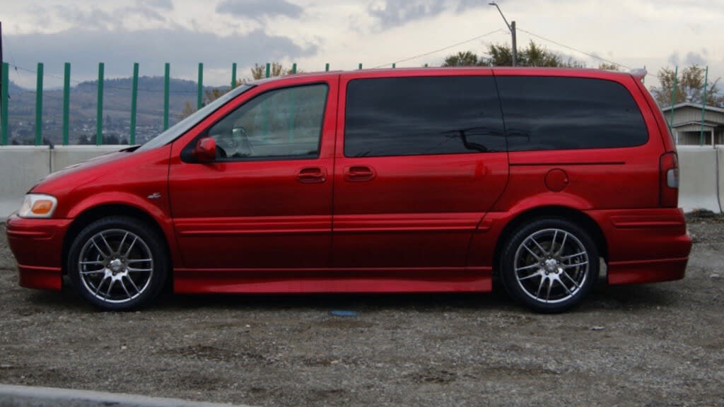 Here is the hot-rod Oldsmobile minivan you forgot existed - Autoblog