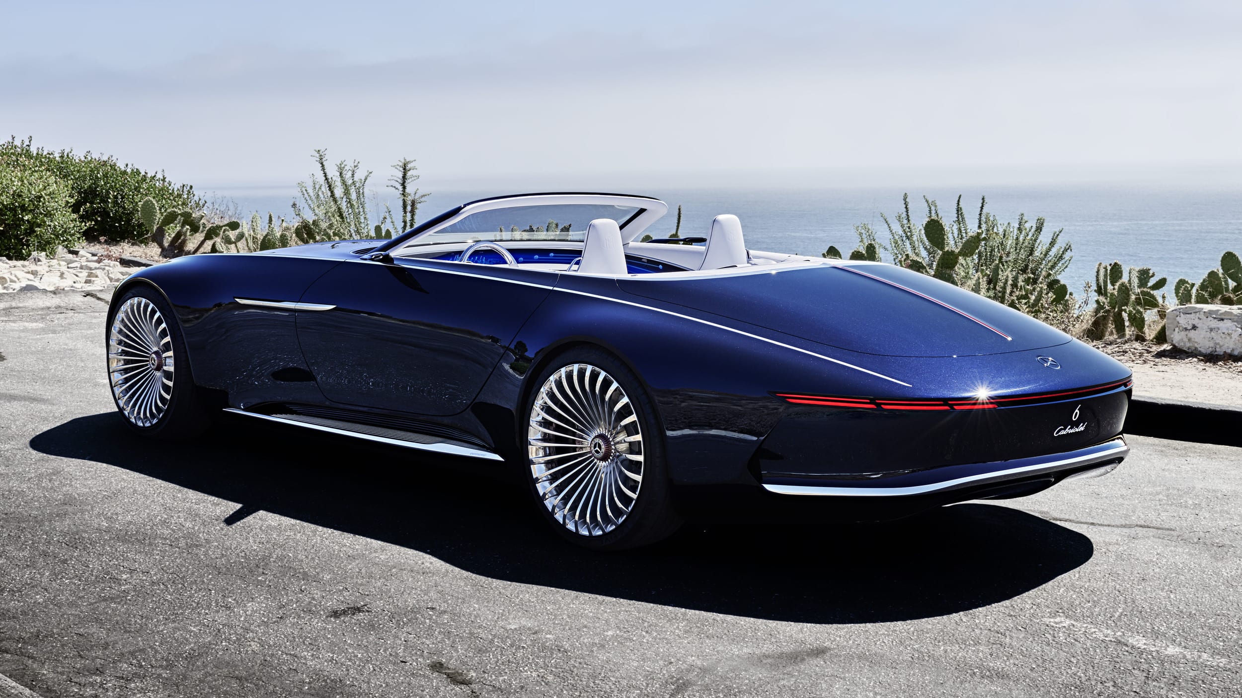 Michael Keaton's Batman will roll in the Mercedes-Maybach 6 concept ...