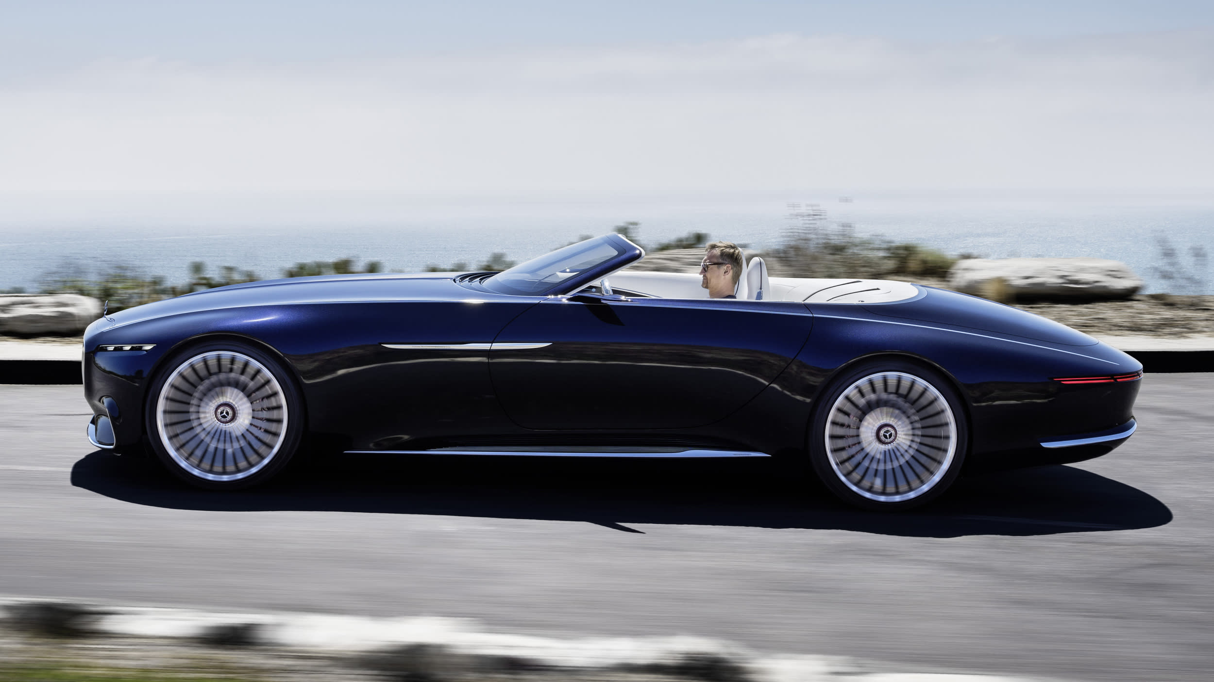 Michael Keaton's Batman will roll in the Mercedes-Maybach 6 concept ...