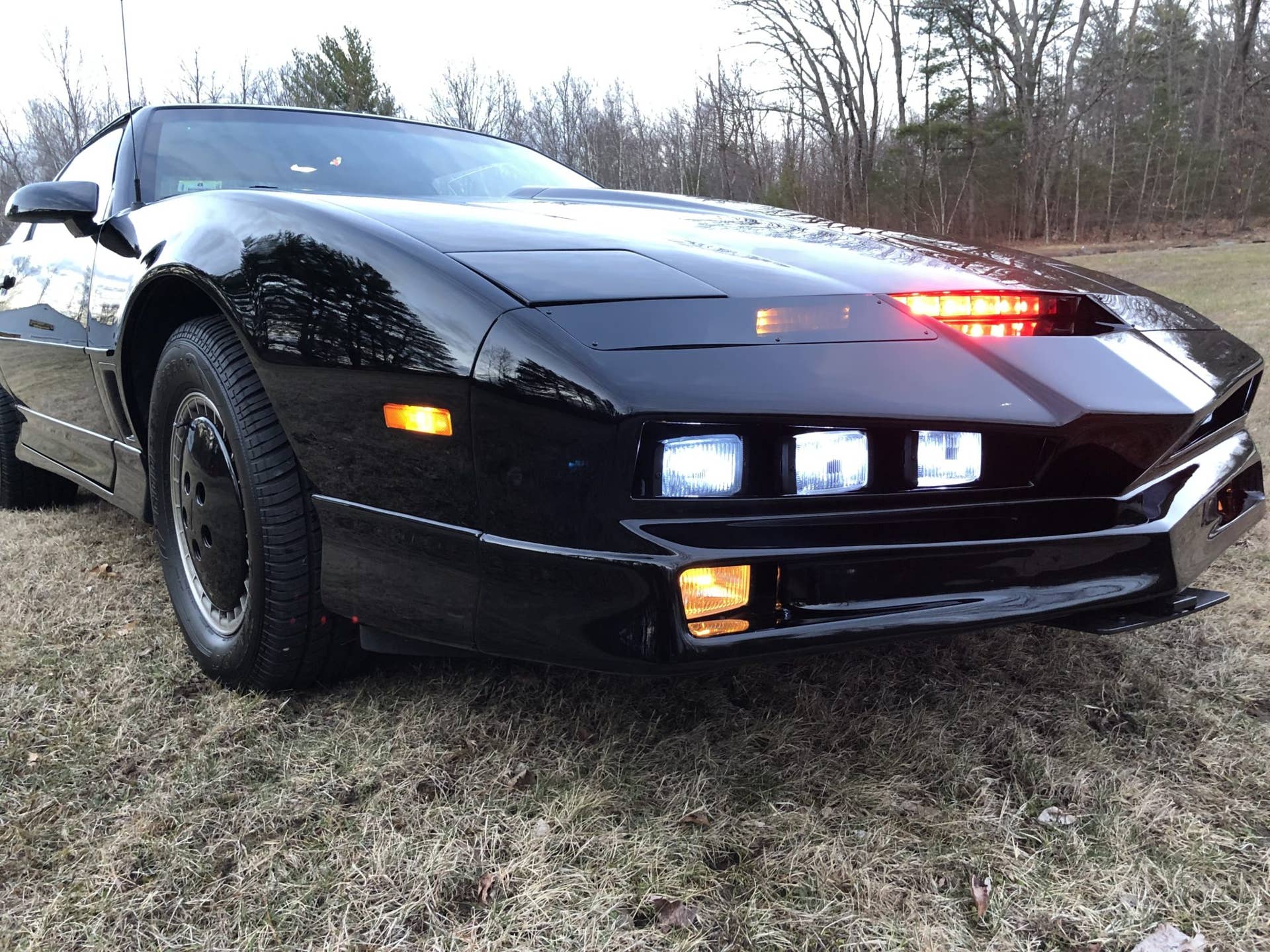 This KITT replica sold at auction for $32,500 - Autoblog