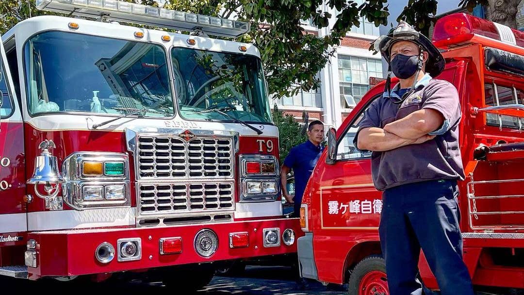 A Daihatsu kei fire truck is making friends all over San Francisco ...