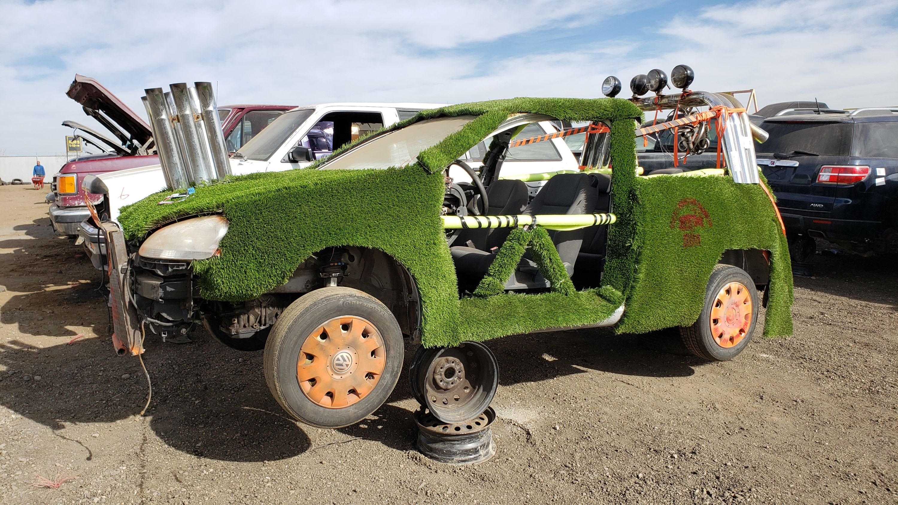 Junkyard Gem: 2008 Volkswagen R32 Astroturf Apocalypse Edition - Autoblog