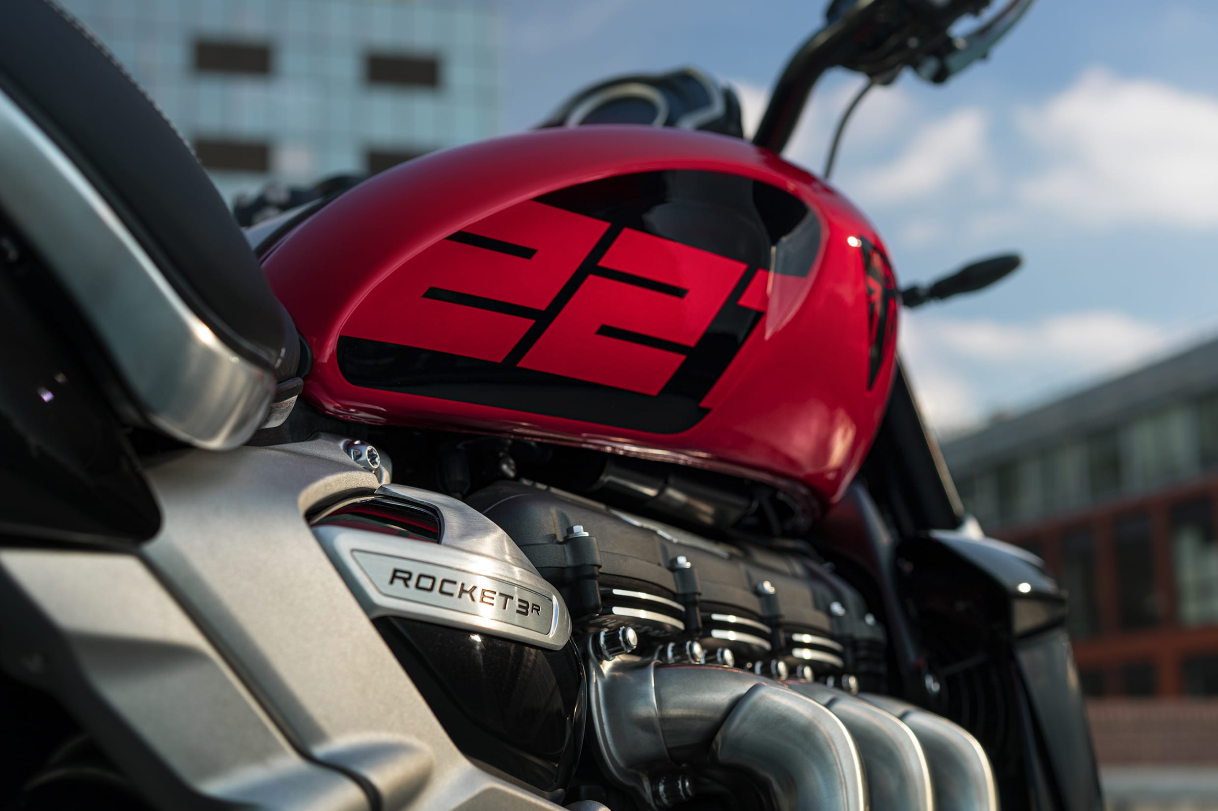 Triumph Special Edition motorcycles sport spiffy paint schemes - Autoblog