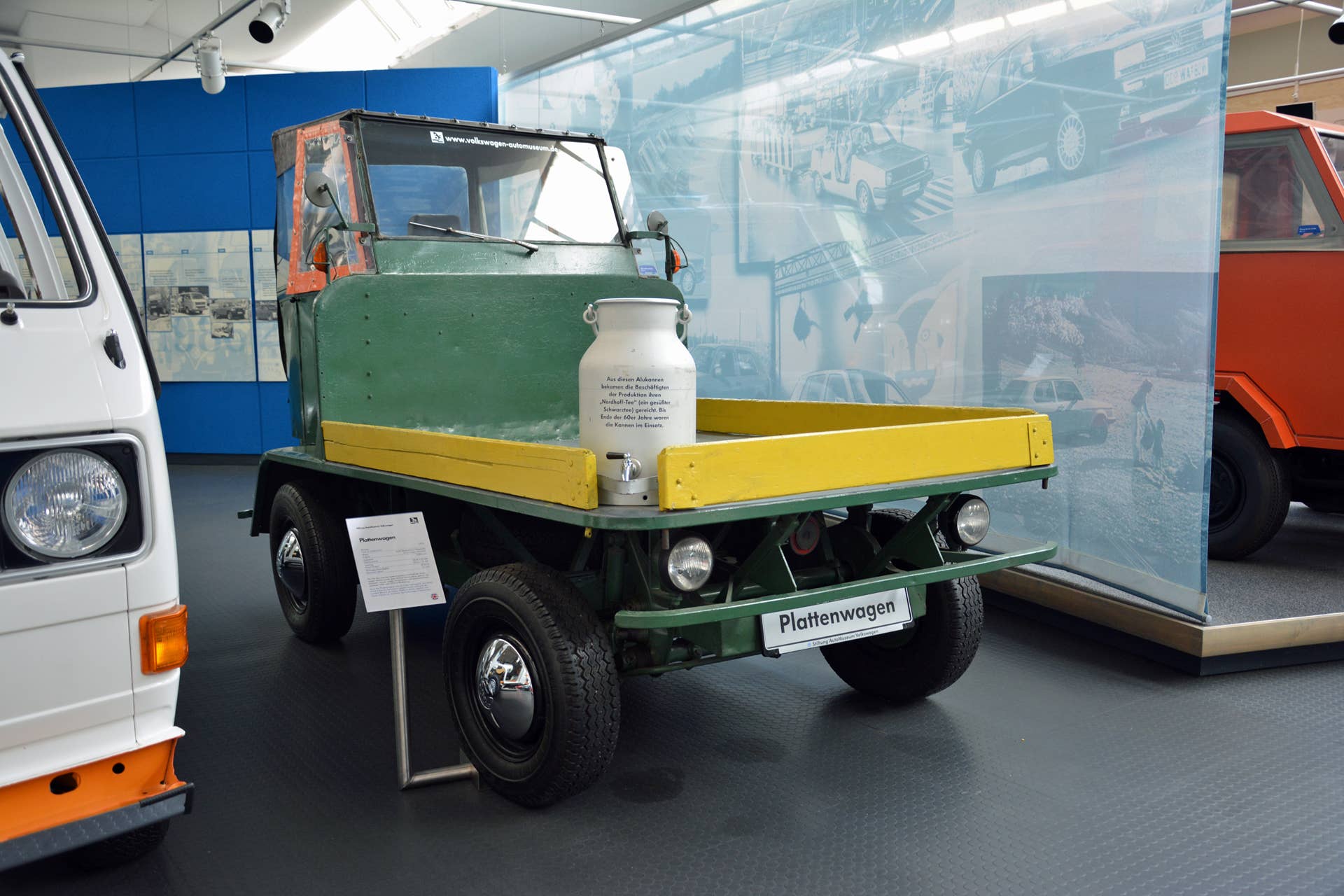 How the Beetle-based Plattenwagen spawned the original Volkswagen Bus ...