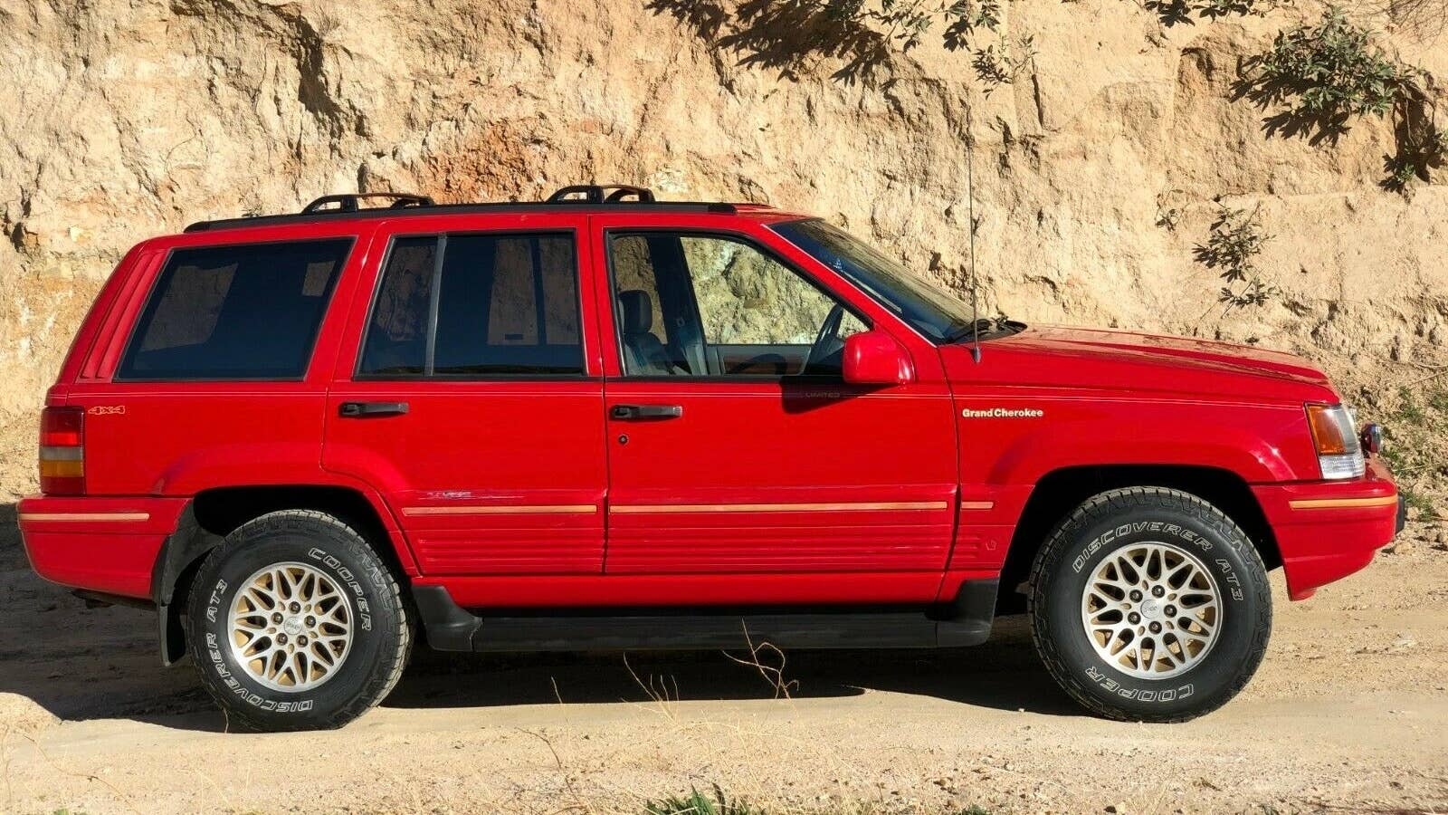 This first-year Jeep Grand Cherokee is a '90s time warp, and it's for ...