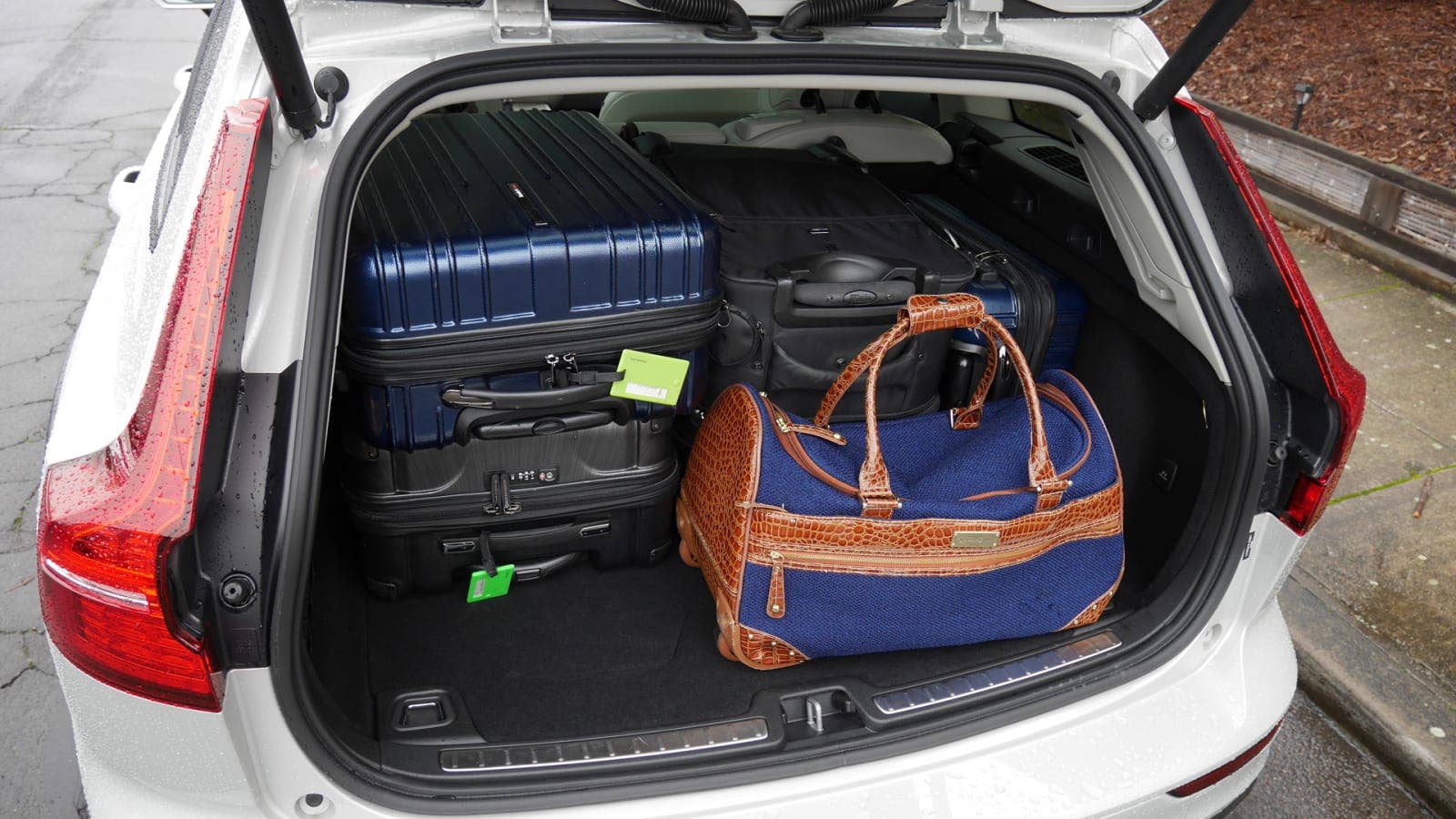 Volvo V60 Cross Country Luggage Test | How much cargo space? - Autoblog