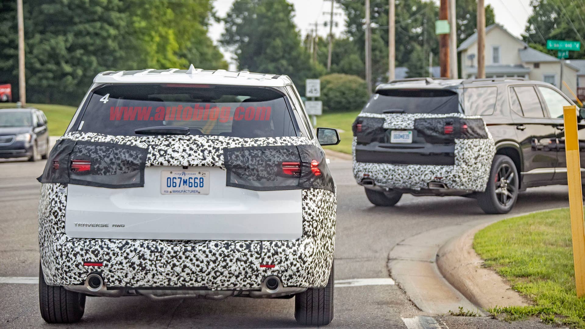 2021 Chevy Traverse spied sporting a new look up front - Autoblog