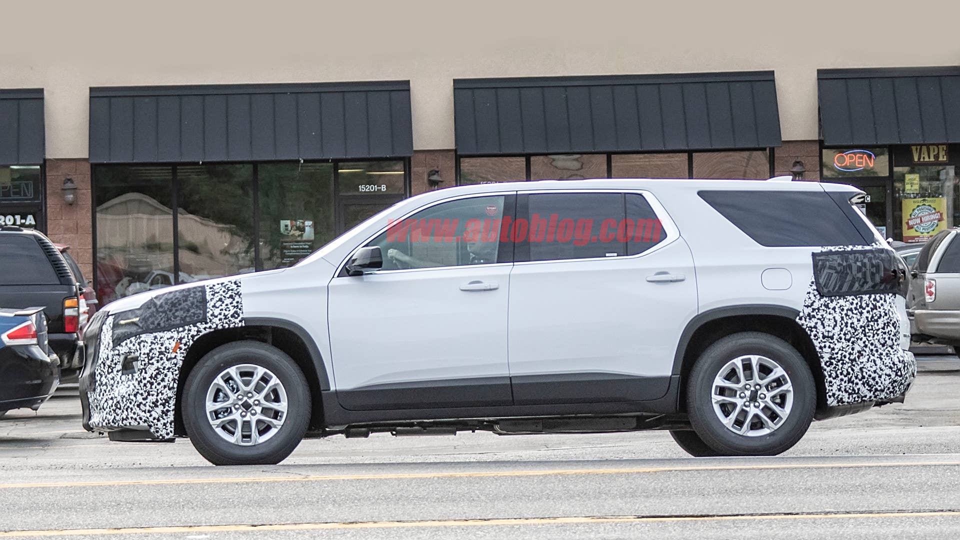 2021 Chevy Traverse spied sporting a new look up front - Autoblog