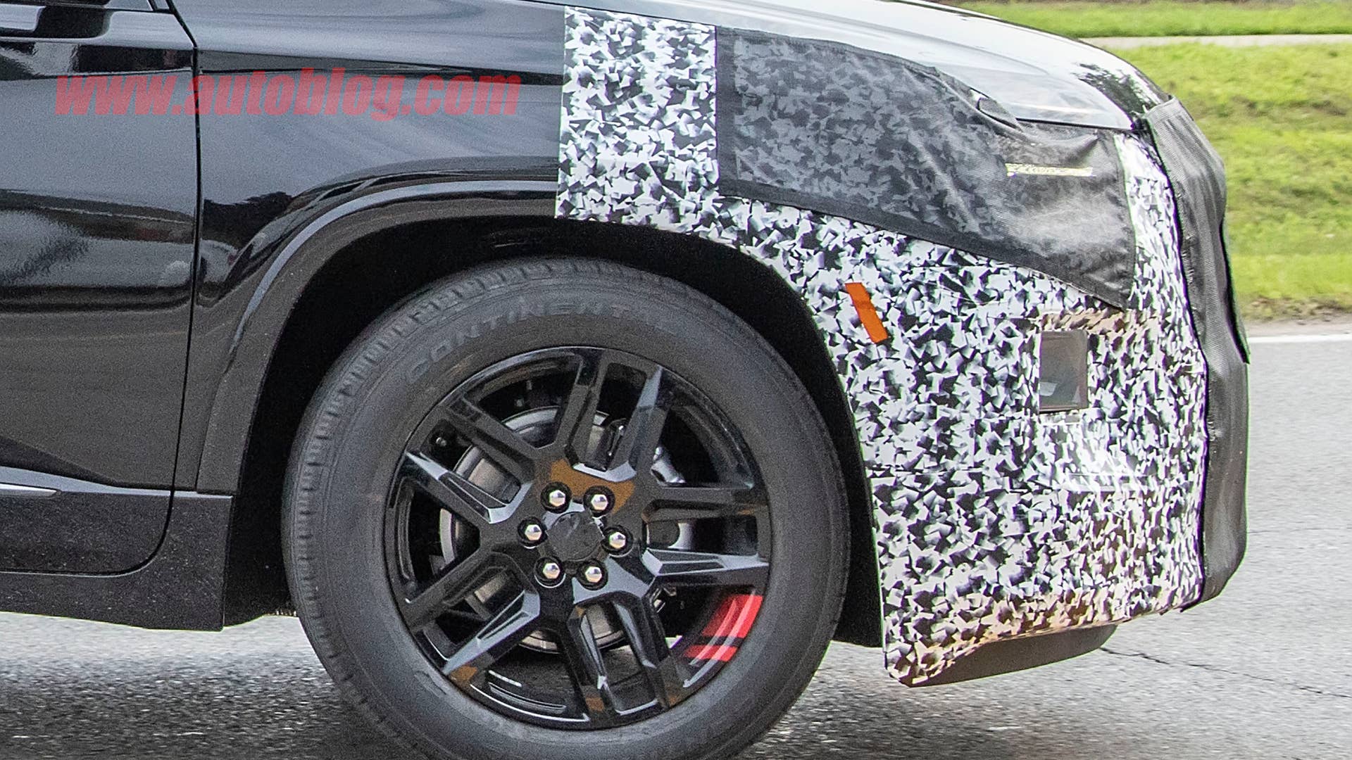2021 Chevy Traverse spied sporting a new look up front - Autoblog