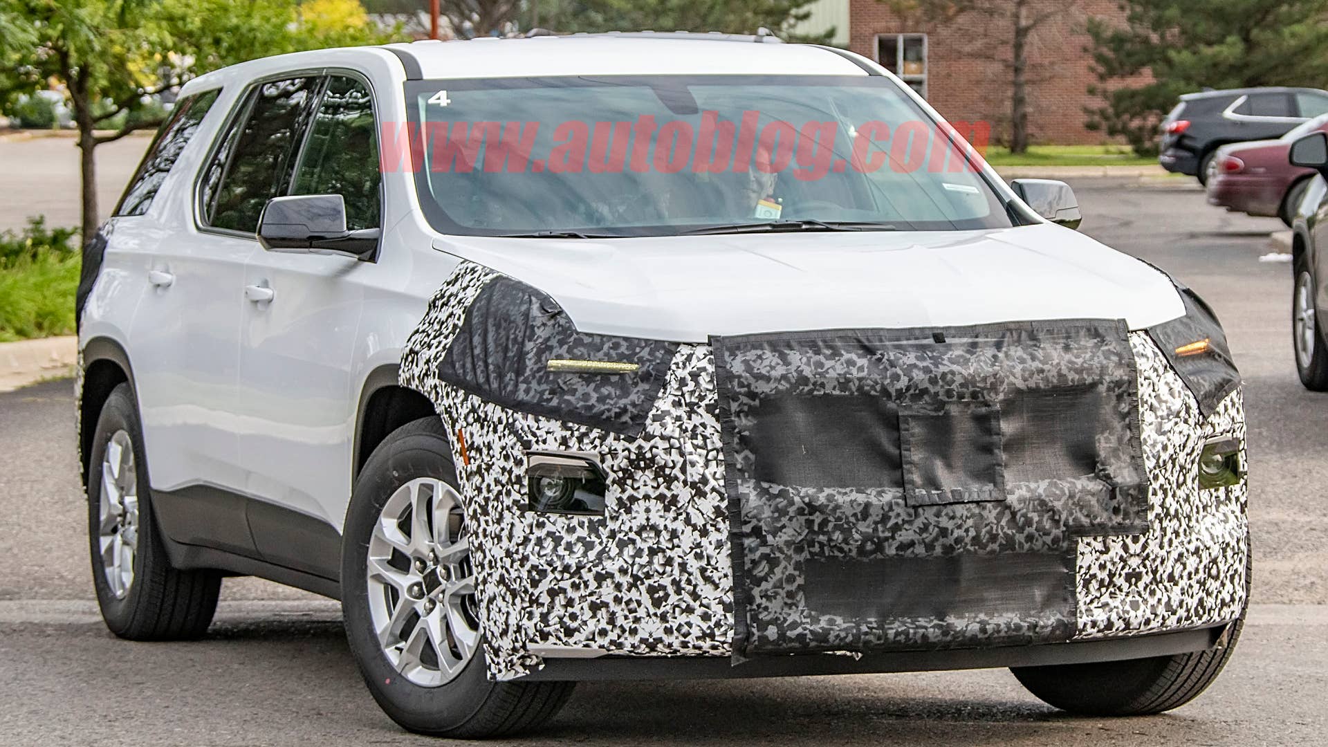 2021 Chevy Traverse spied sporting a new look up front - Autoblog