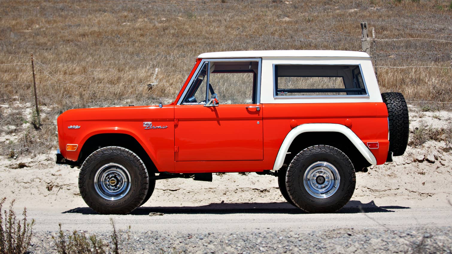 Restored 1969 Ford Bronco test vehicle set for Pebble Beach auction ...