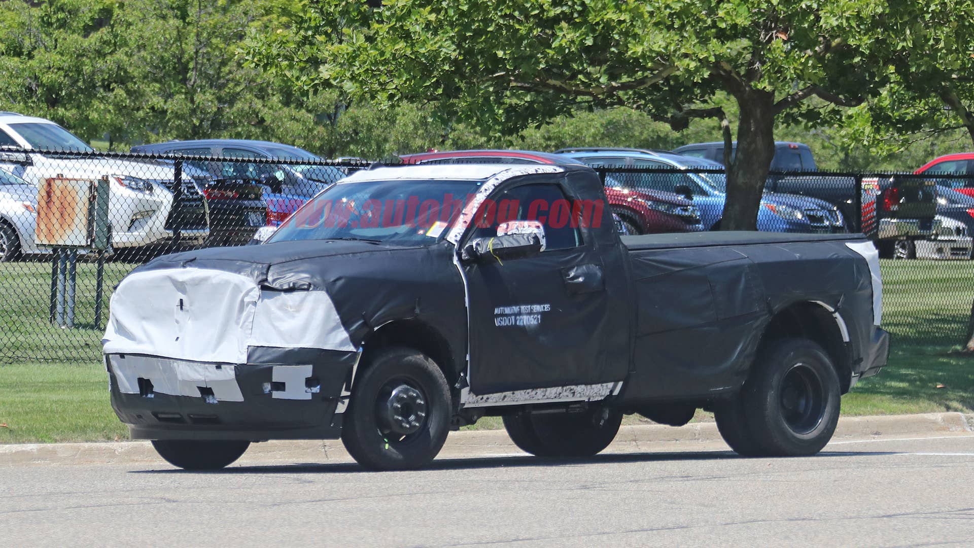 2020 Ram 3500 dually spied with updated styling and new lighting - Autoblog
