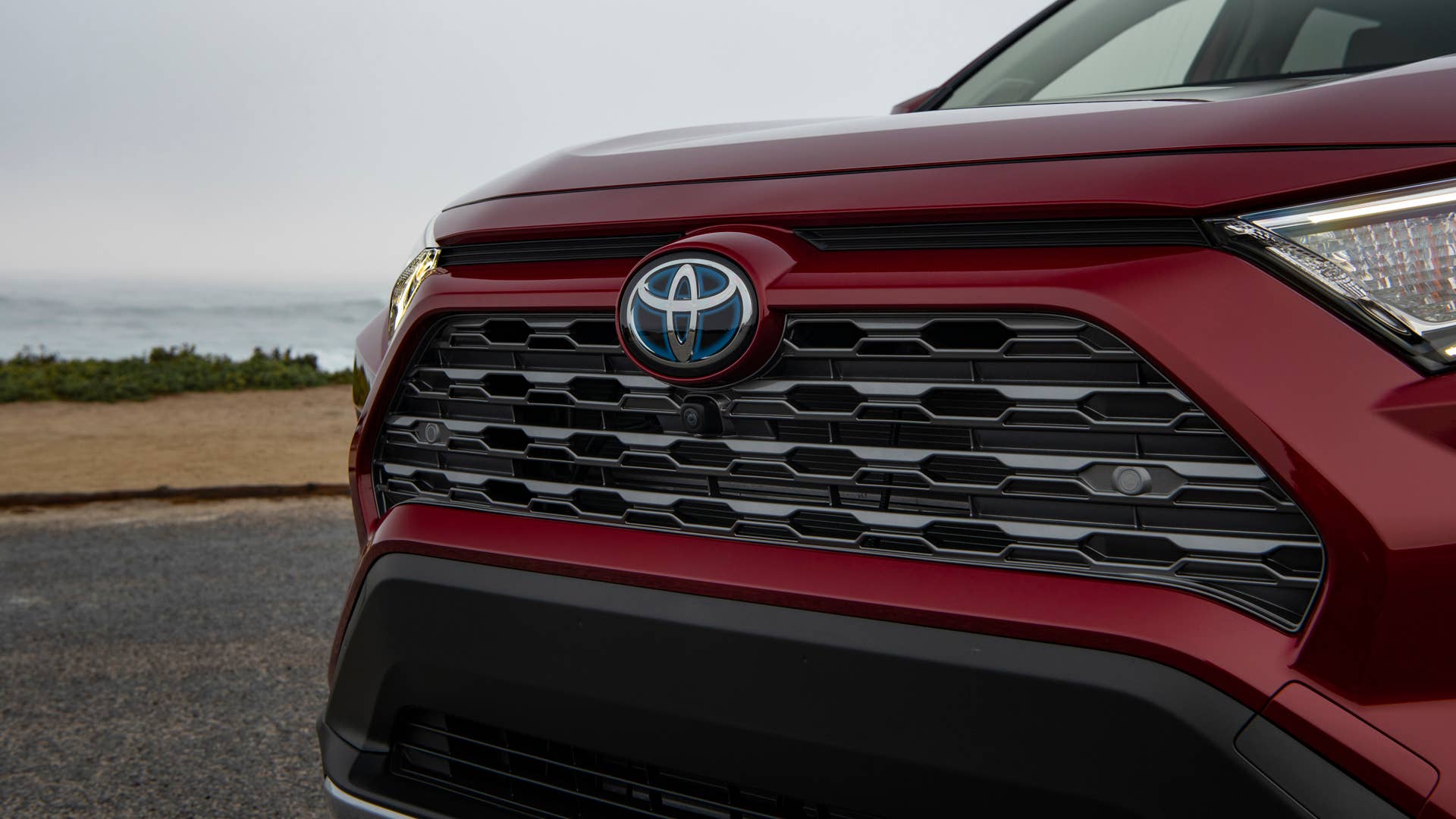2019 Toyota RAV4 Review and Buying Guide - Autoblog