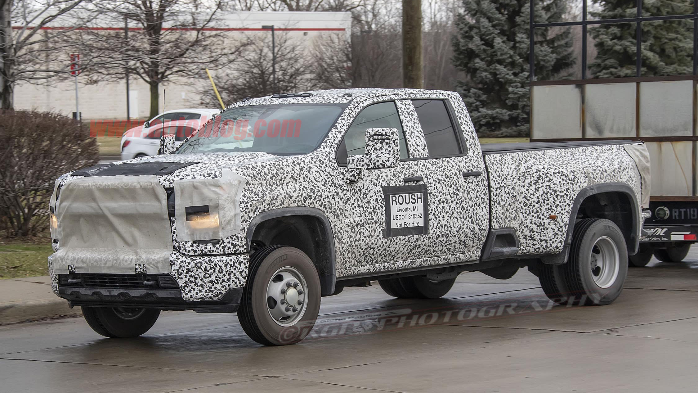 2020 Chevy Silverado HD spied in dually configuration