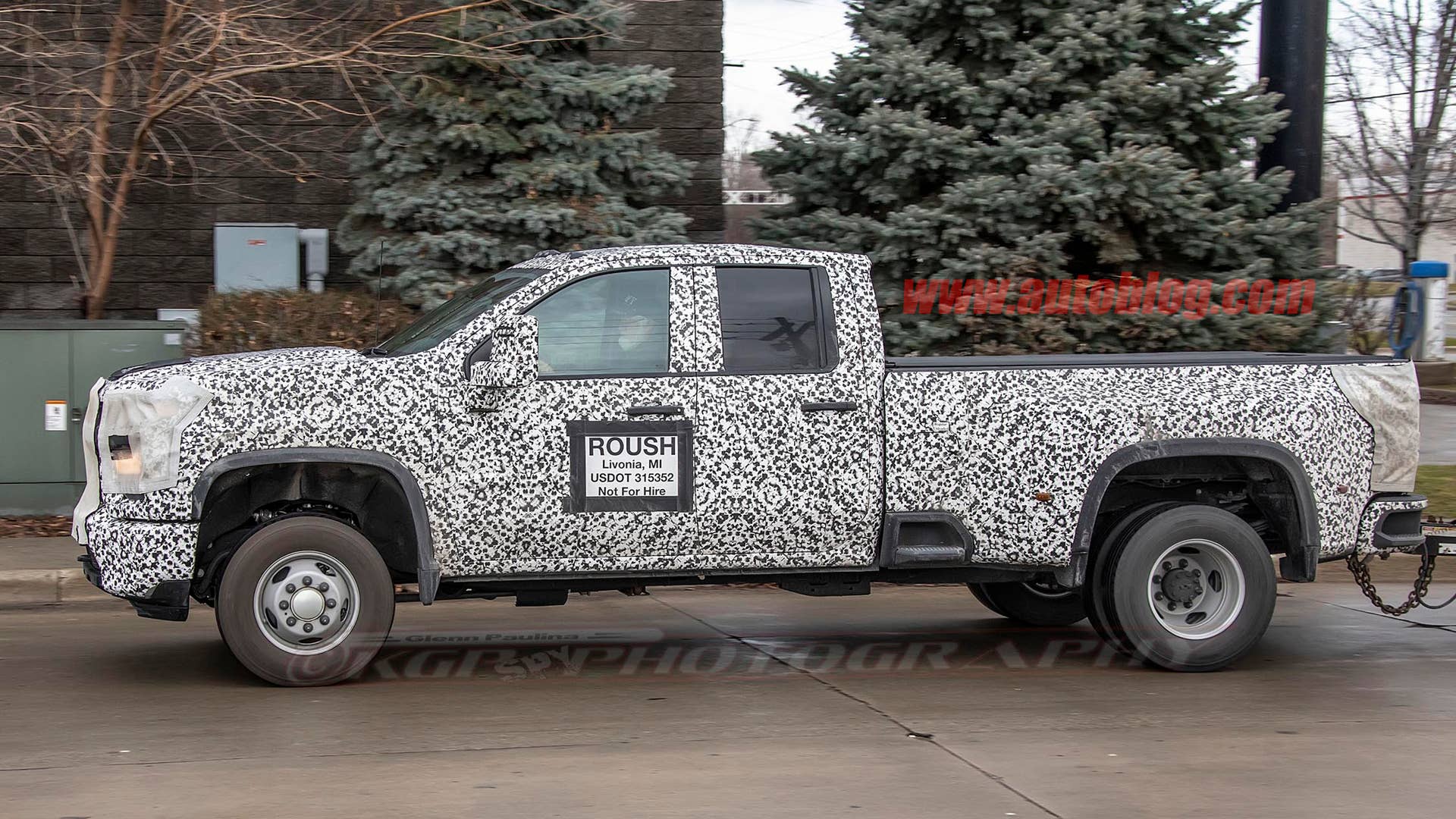2020 Chevy Silverado HD spied in dually configuration - Autoblog