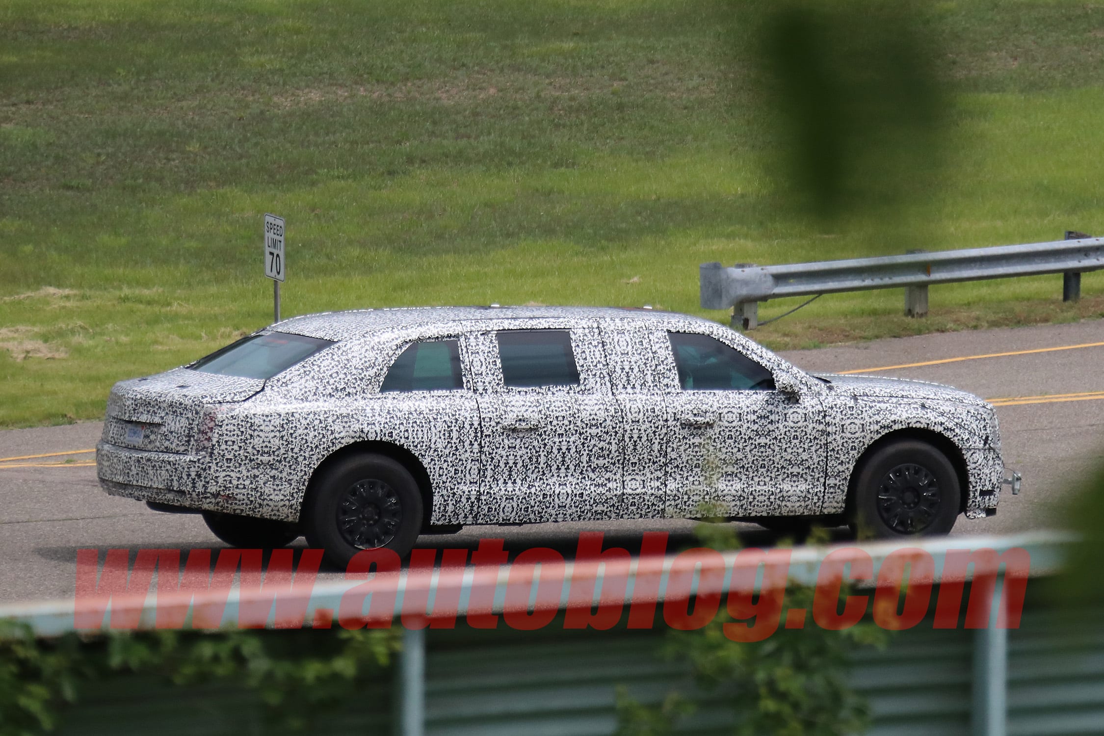 President Trump's new limo spotted testing at high speed - Autoblog
