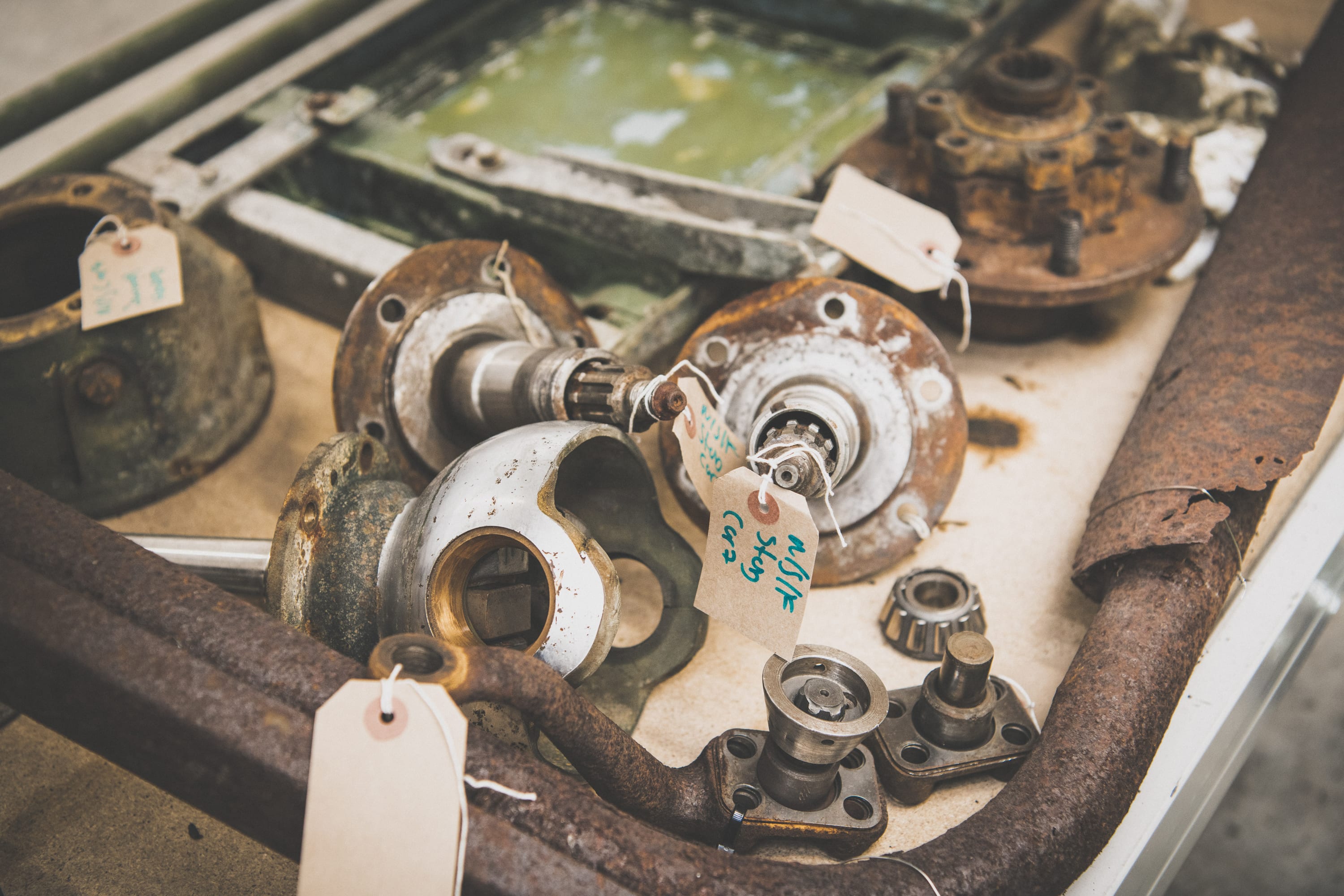 Original Land Rover launched in 1948 hits the road and mud again - Autoblog