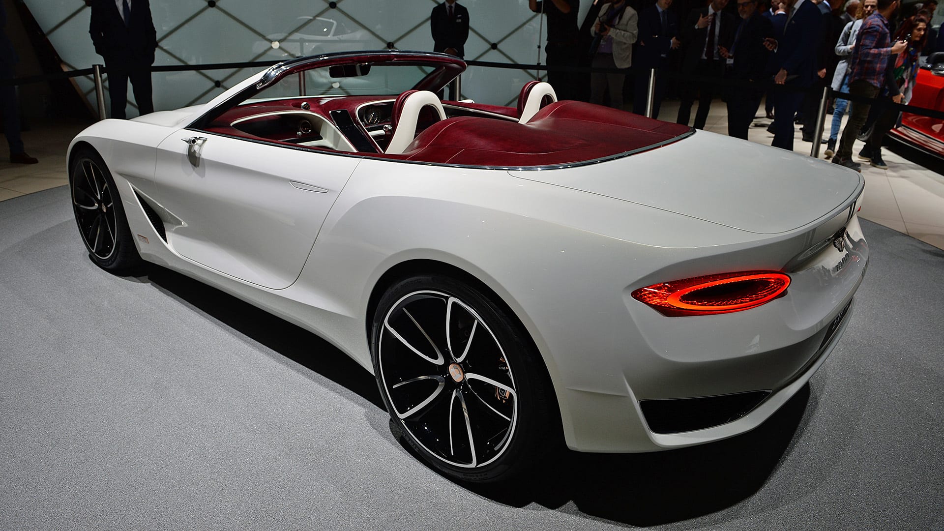 The Bentley EXP 12 Speed 6e Concept is the gentleman's open-air ...