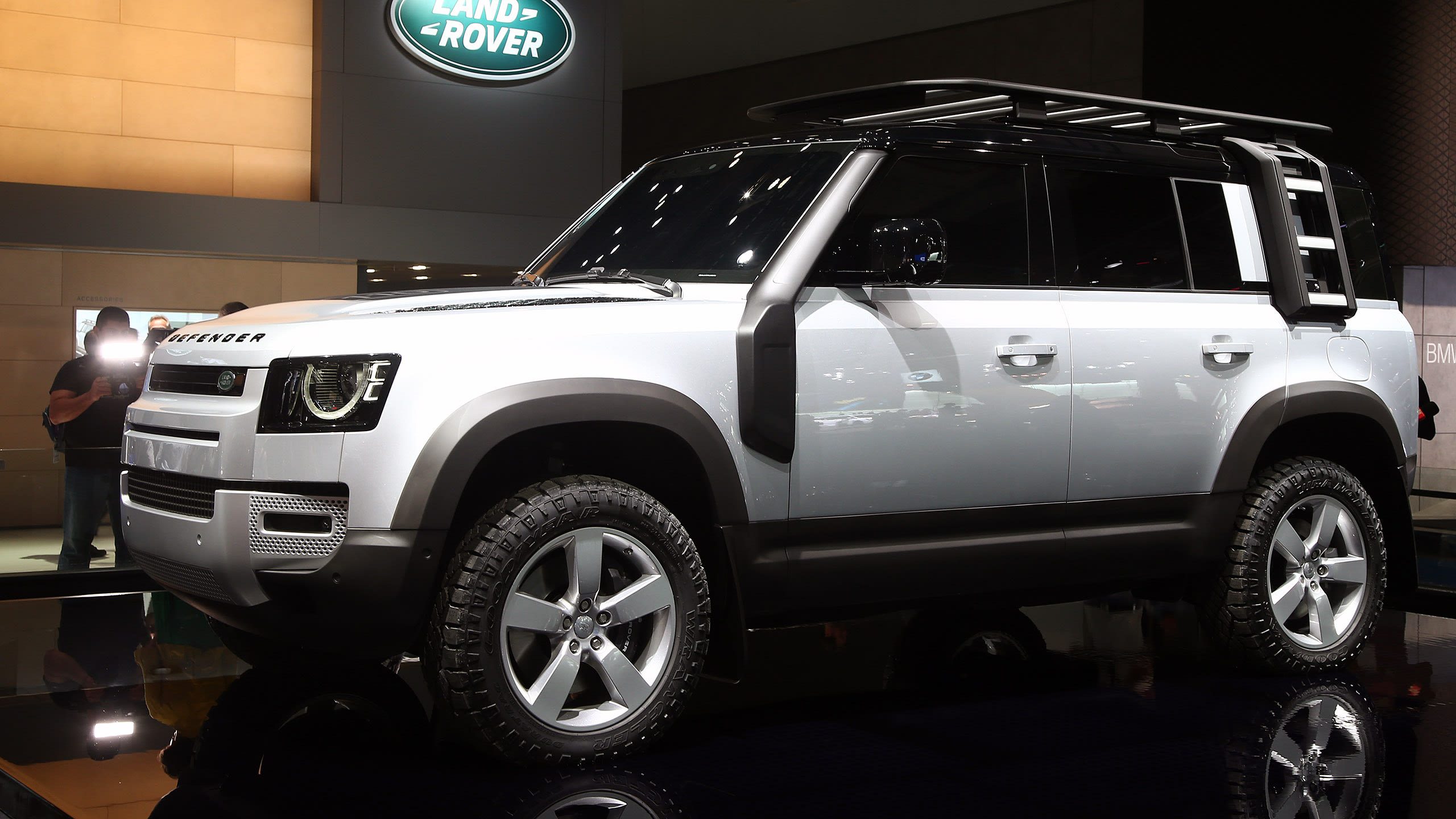 Magna Steyr helping INEOS bring its rugged Grenadier SUV to production ...