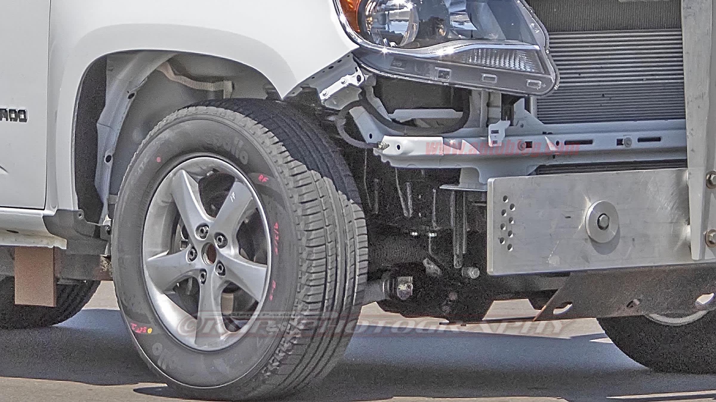 Ford planning Bronco pickup to fight Jeep Gladiator?