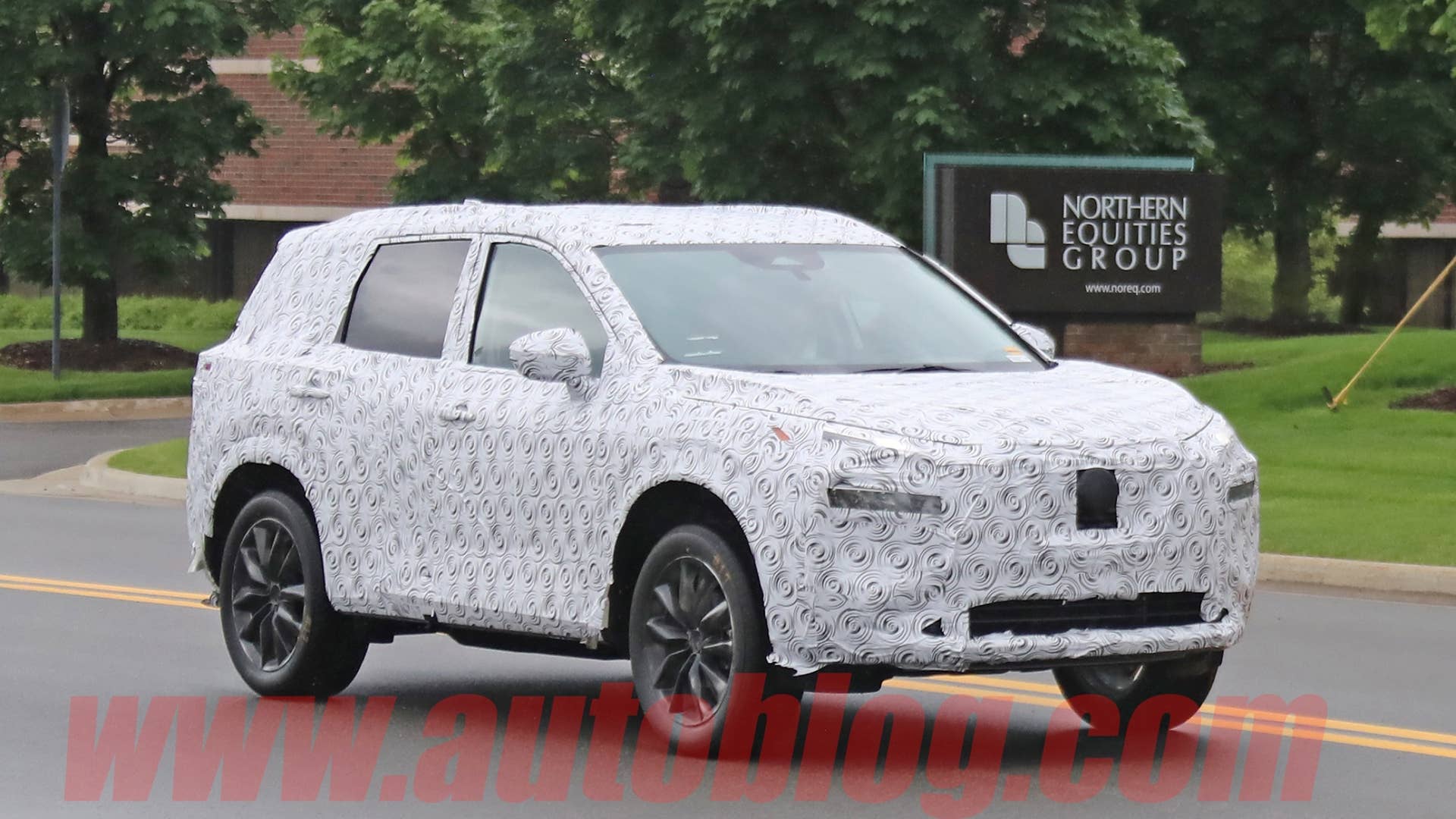 2021 Nissan Rogue spy shots give us our first look at the next-gen ...