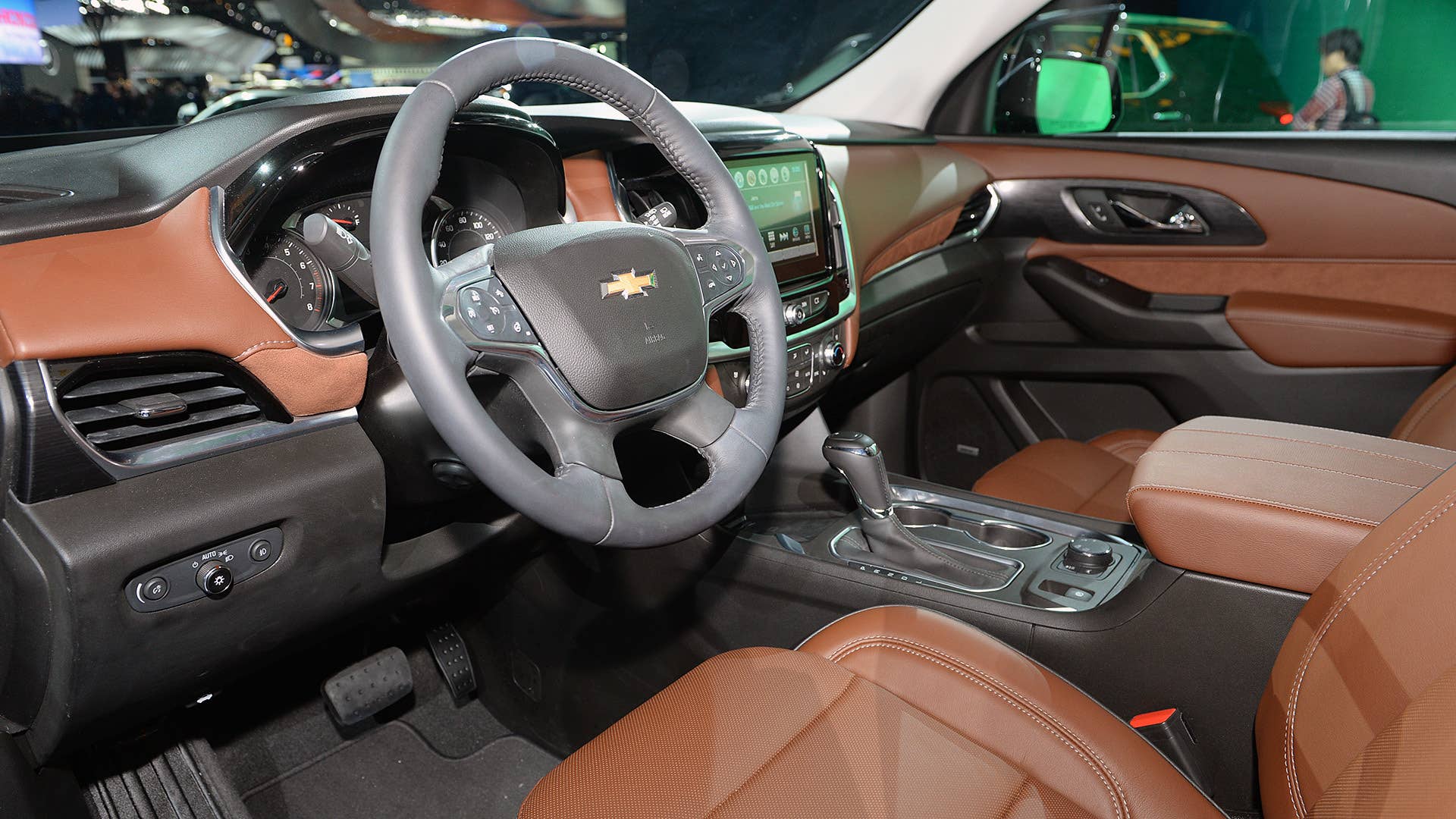 2018 Chevy Traverse pricing released; new design, new features, costs a ...