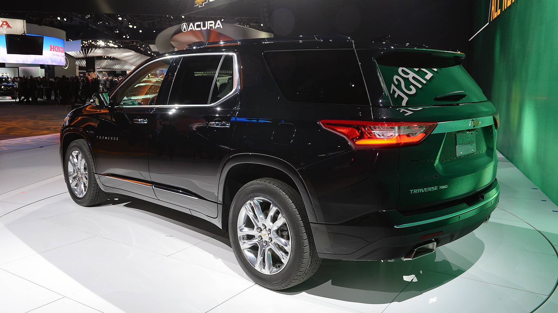 2018 Chevy Traverse pricing released; new design, new features, costs a ...