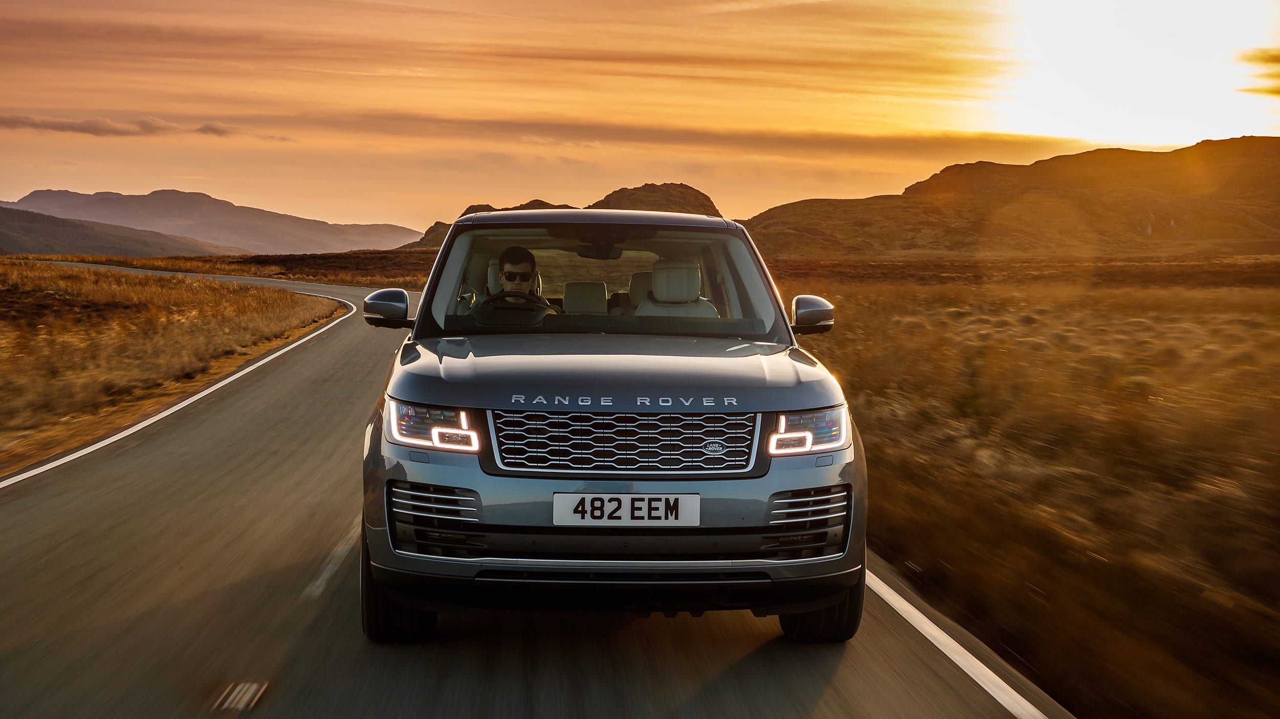 2019 Range Rover 400e PHEV First Drive Review | Elegant SUV for a more ...