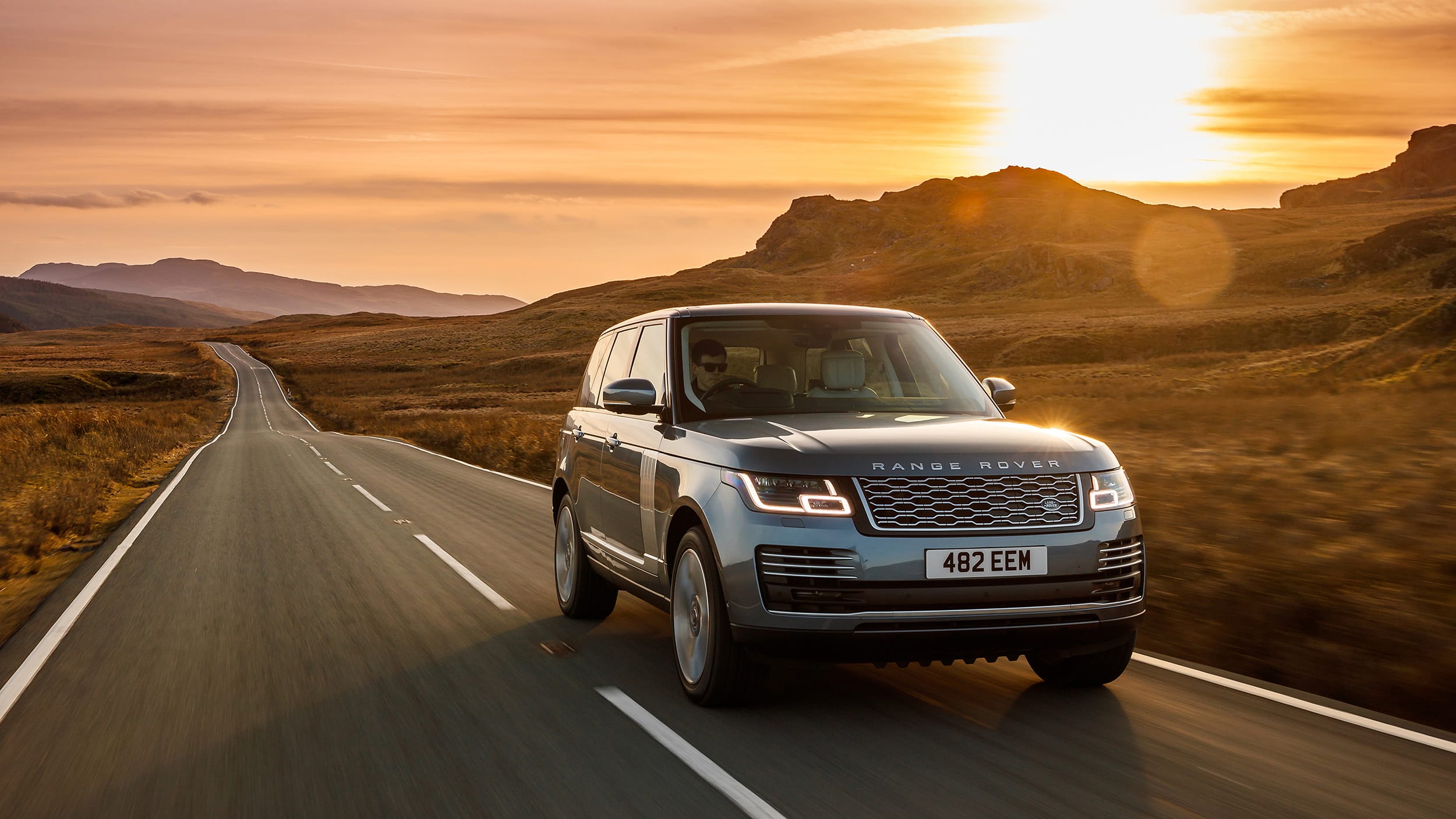 2019 Range Rover 400e PHEV First Drive Review | Elegant SUV for a more ...