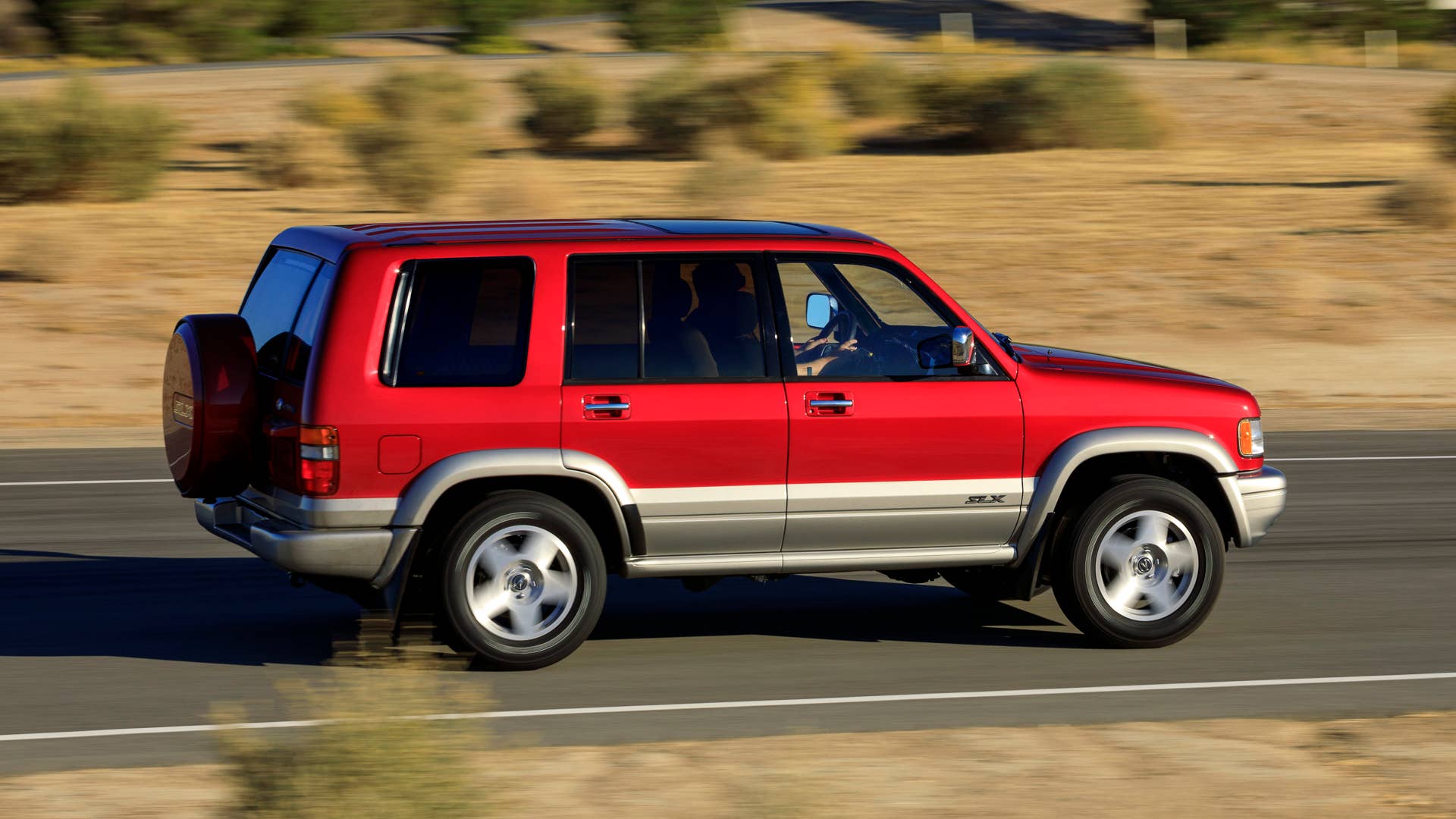 1997 Acura SLX gets 350 actual Acura horsepower for Radwood - Autoblog