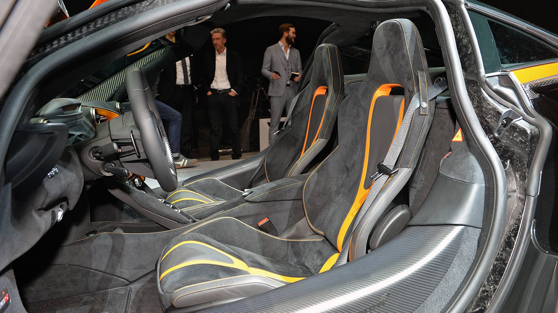 McLaren 720S reaches series production, first car built - Autoblog
