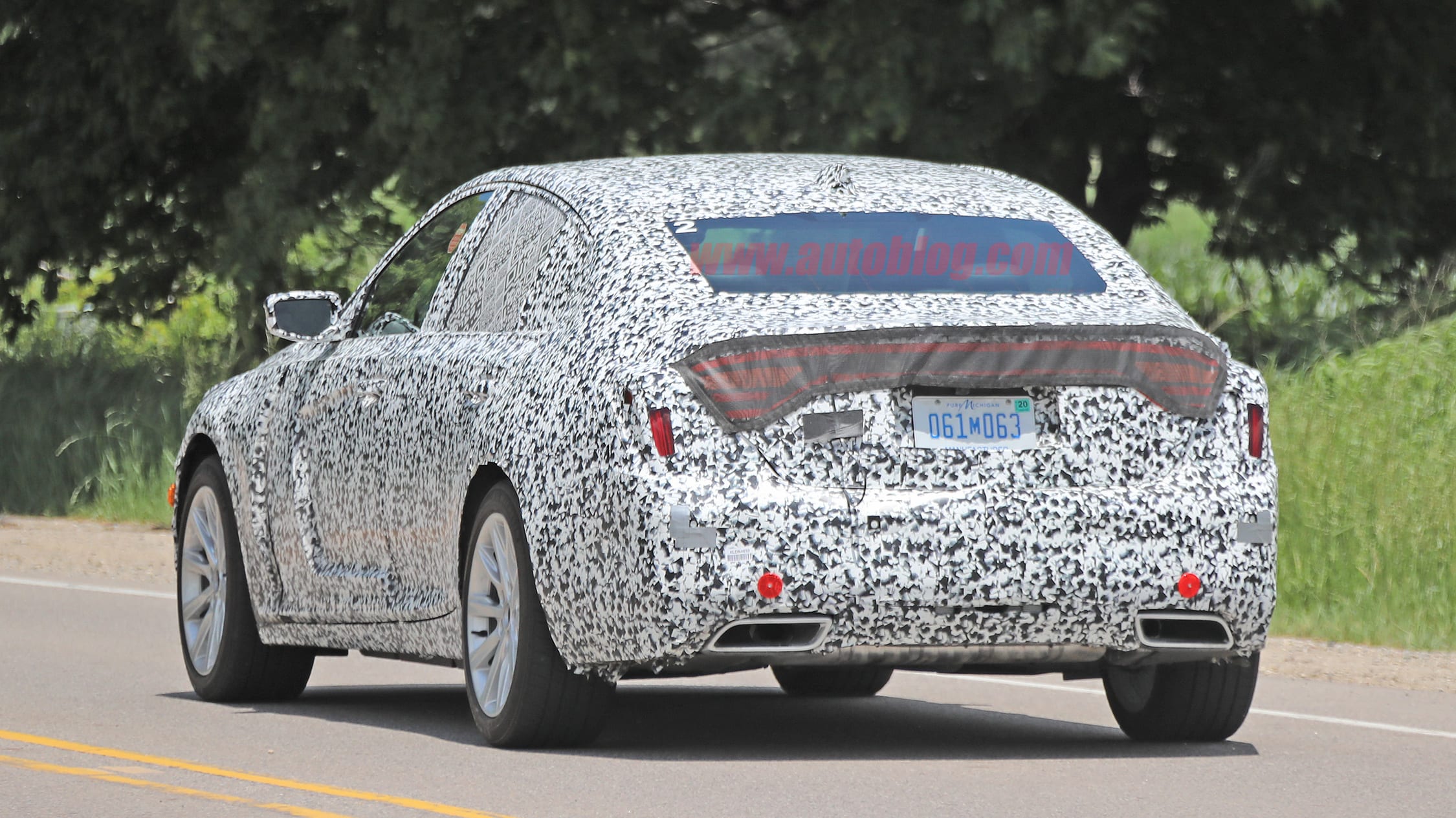 2020 Cadillac CT5 prototype shows off more lighting details