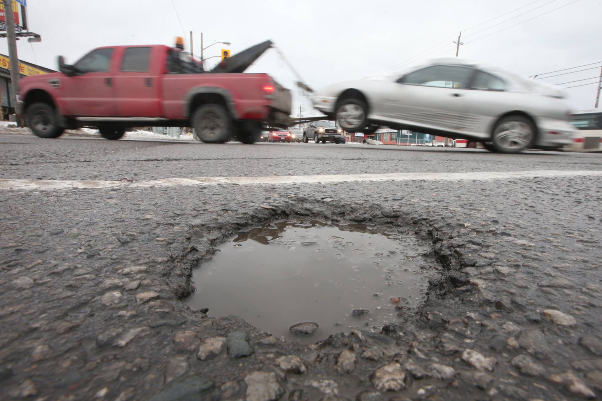 Pothole season hits hard and early across eastern U.S. - Autoblog