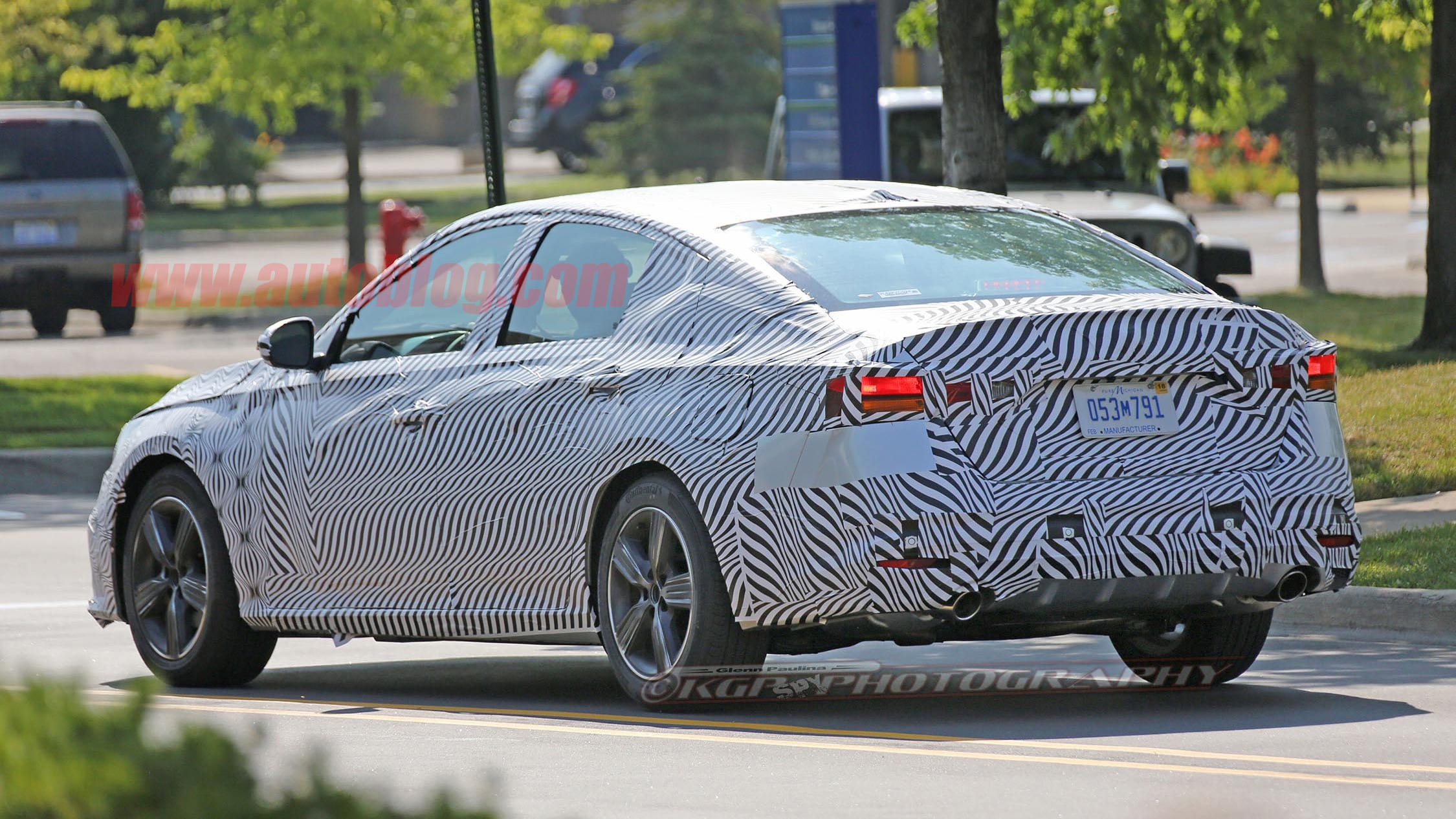 2019 Nissan Altima is redesigned, coming to New York Auto Show next ...