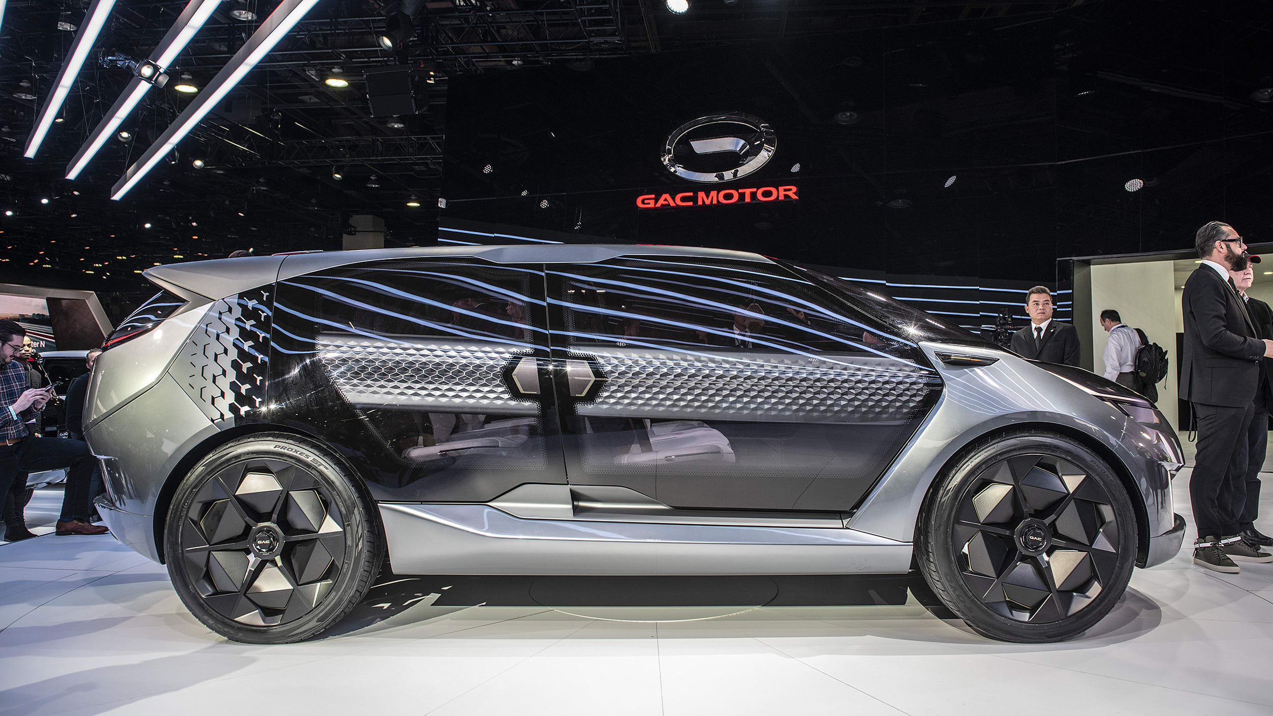 Chinese automaker GAC unveils Entranze concept crossover - Autoblog