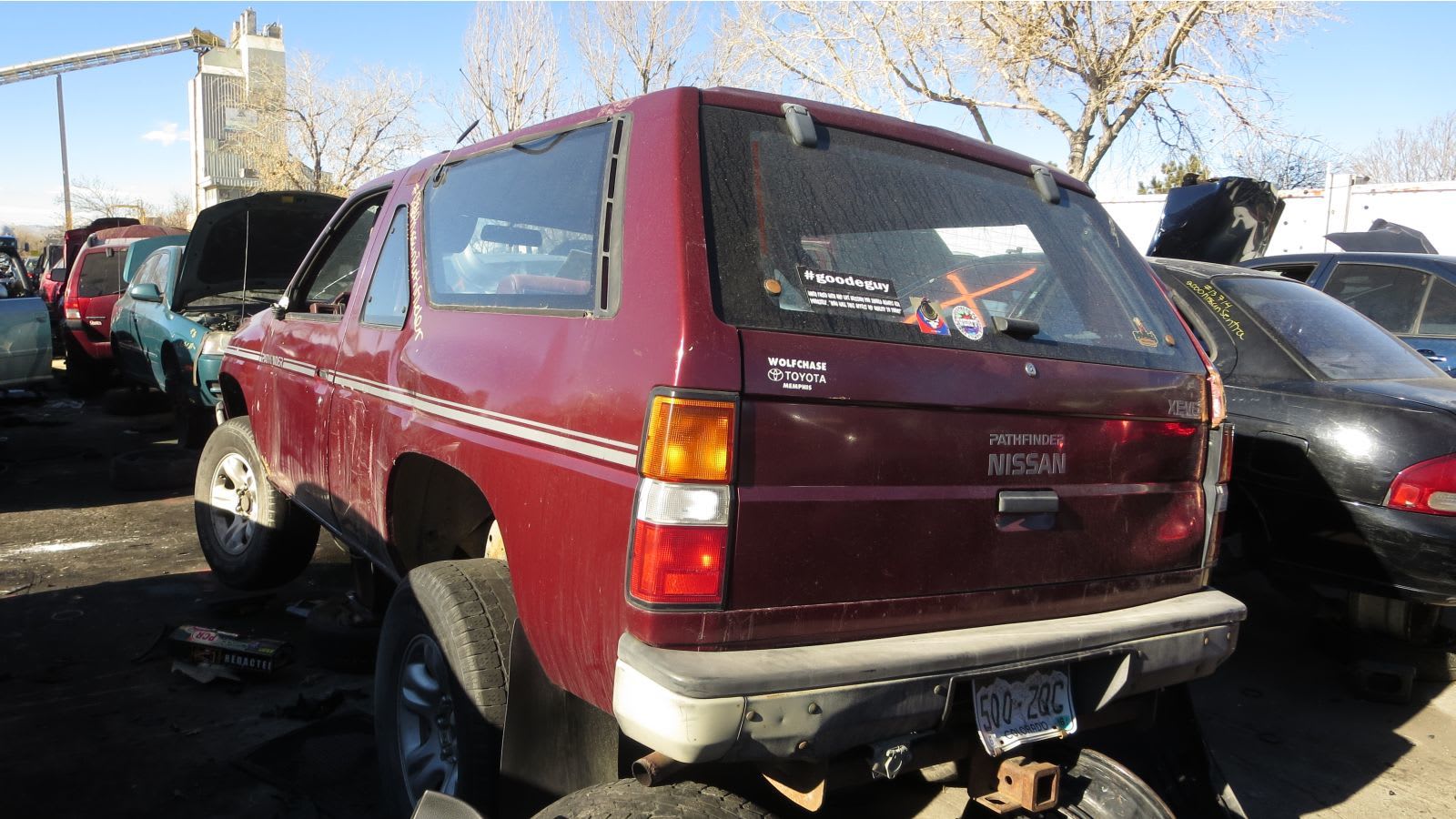 Junkyard Gem: 1989 Nissan Pathfinder - Autoblog