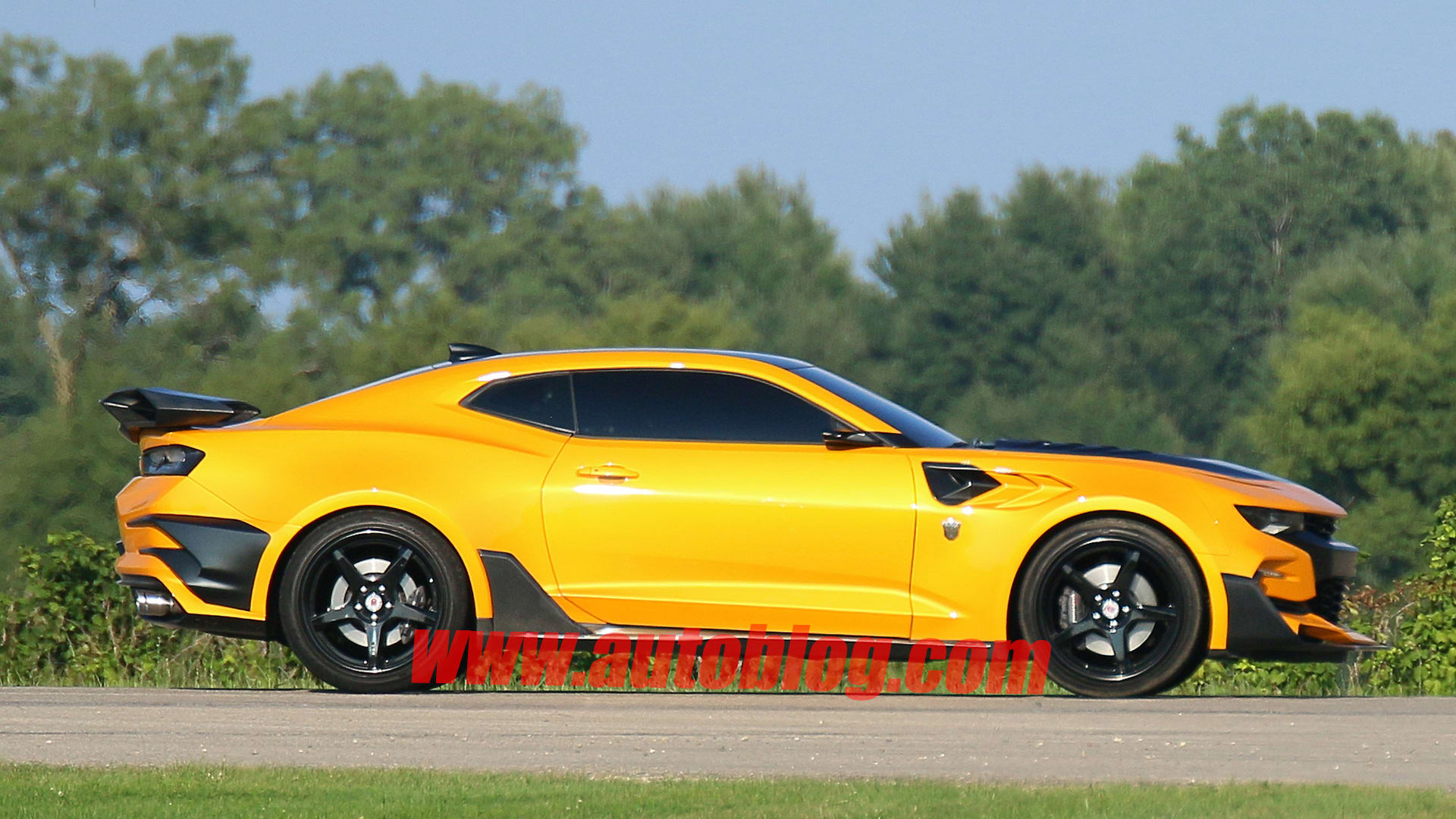 Transformers 5's Mercedes-AMG GT R and Corvette Z06 spied