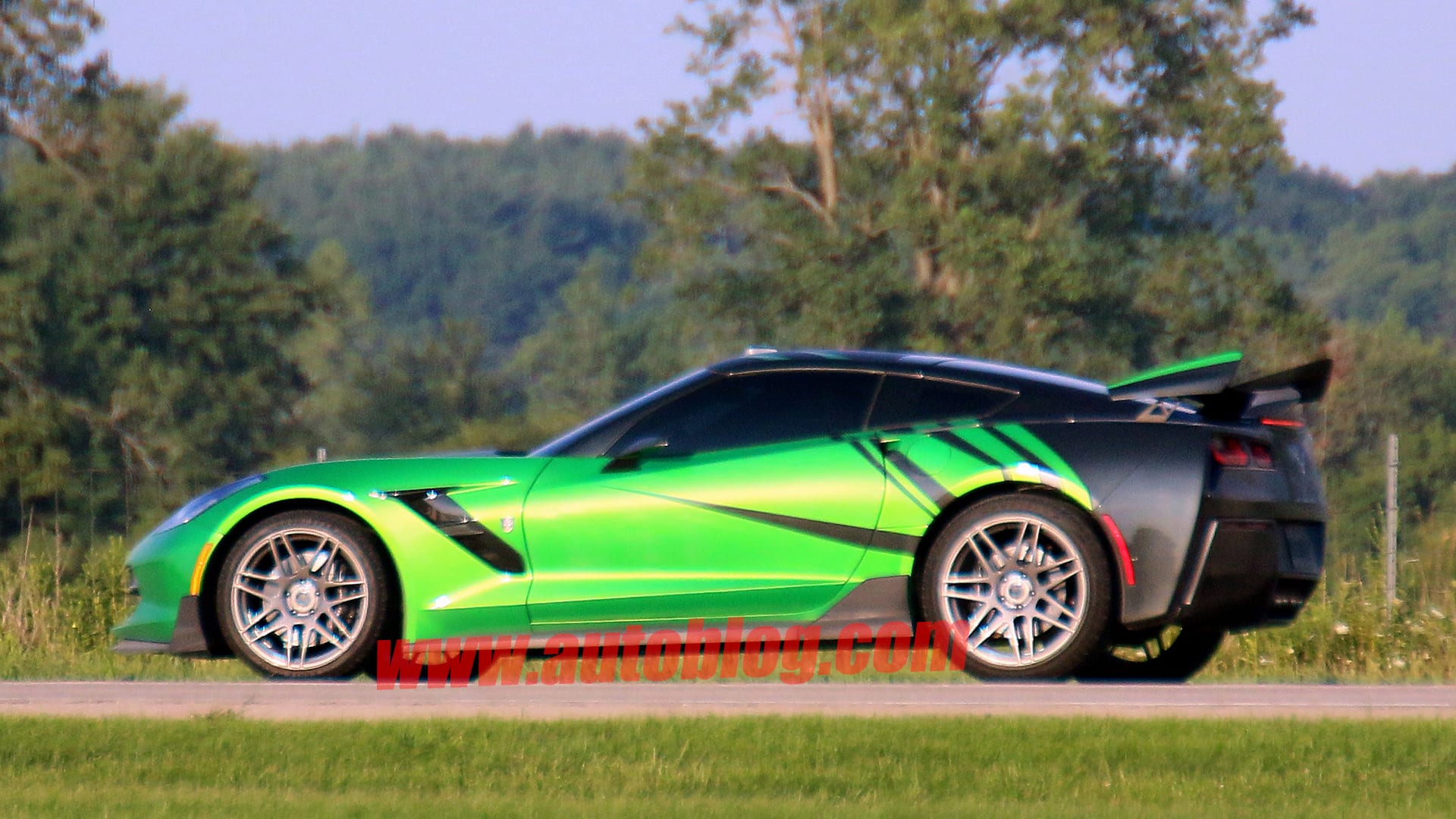Transformers 5's Mercedes-AMG GT R and Corvette Z06 spied