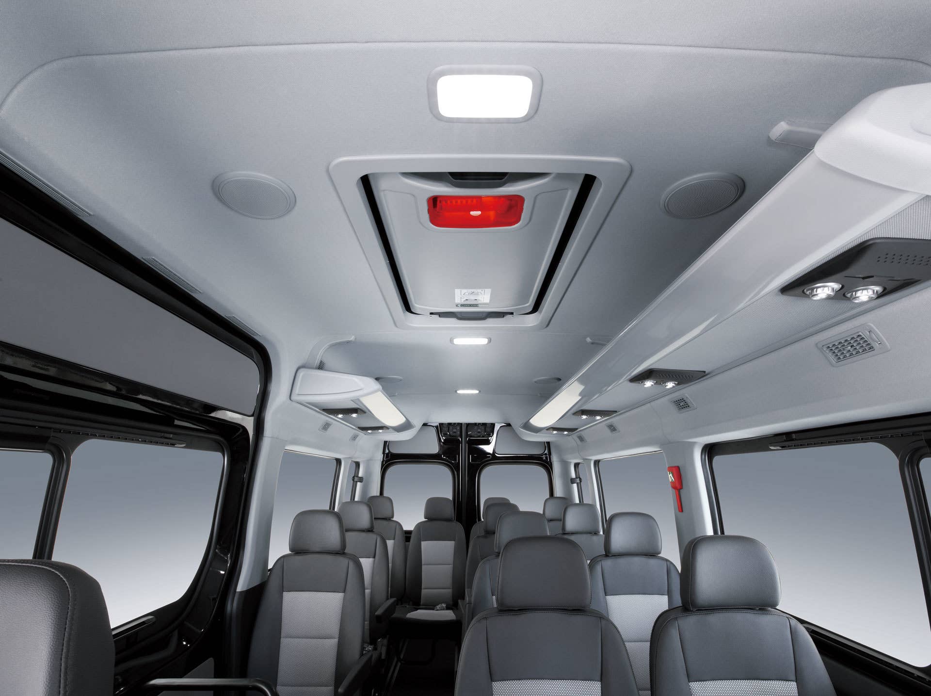 Hyundai HG350 ready to take on Europe's Transits and Sprinters - Autoblog