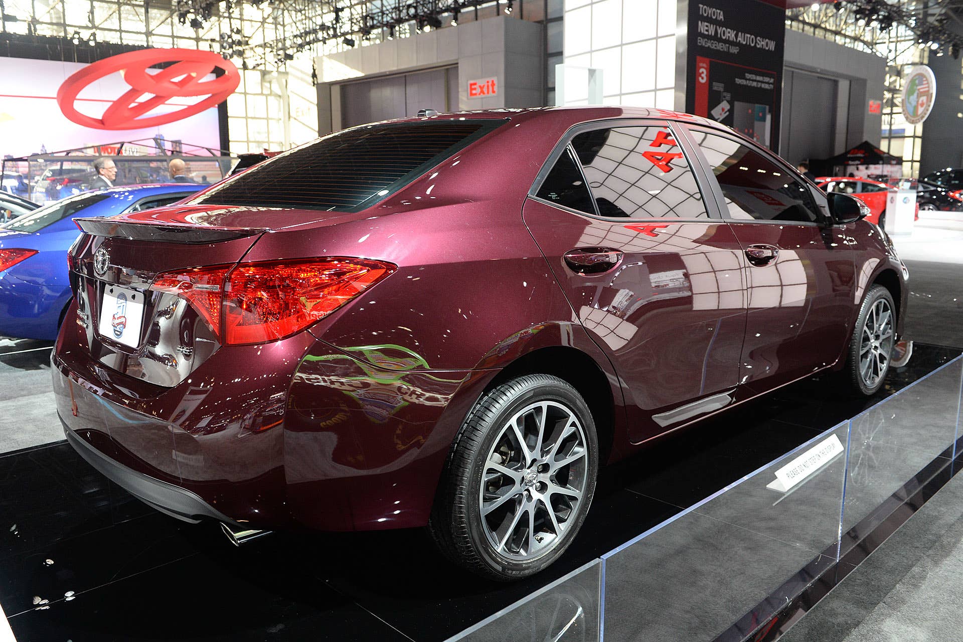 2017 Toyota Corolla marks 50th birthday with special edition - Autoblog