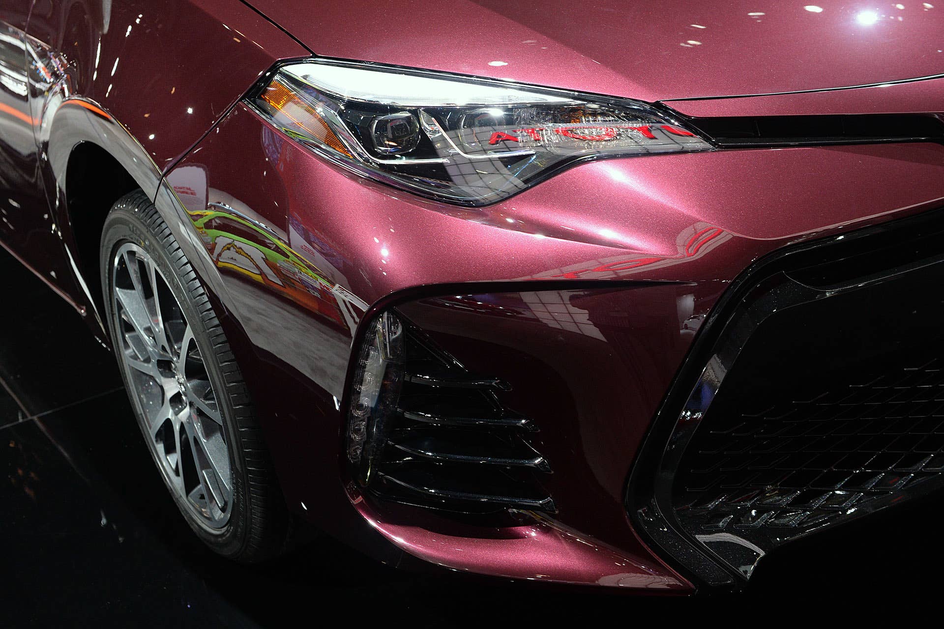 2017 Toyota Corolla marks 50th birthday with special edition - Autoblog